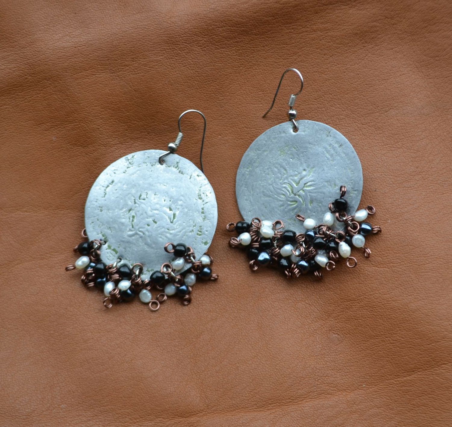 ★EARRINGS FROM BEER CAPS★ : 8 Steps (with Pictures) - Instructables