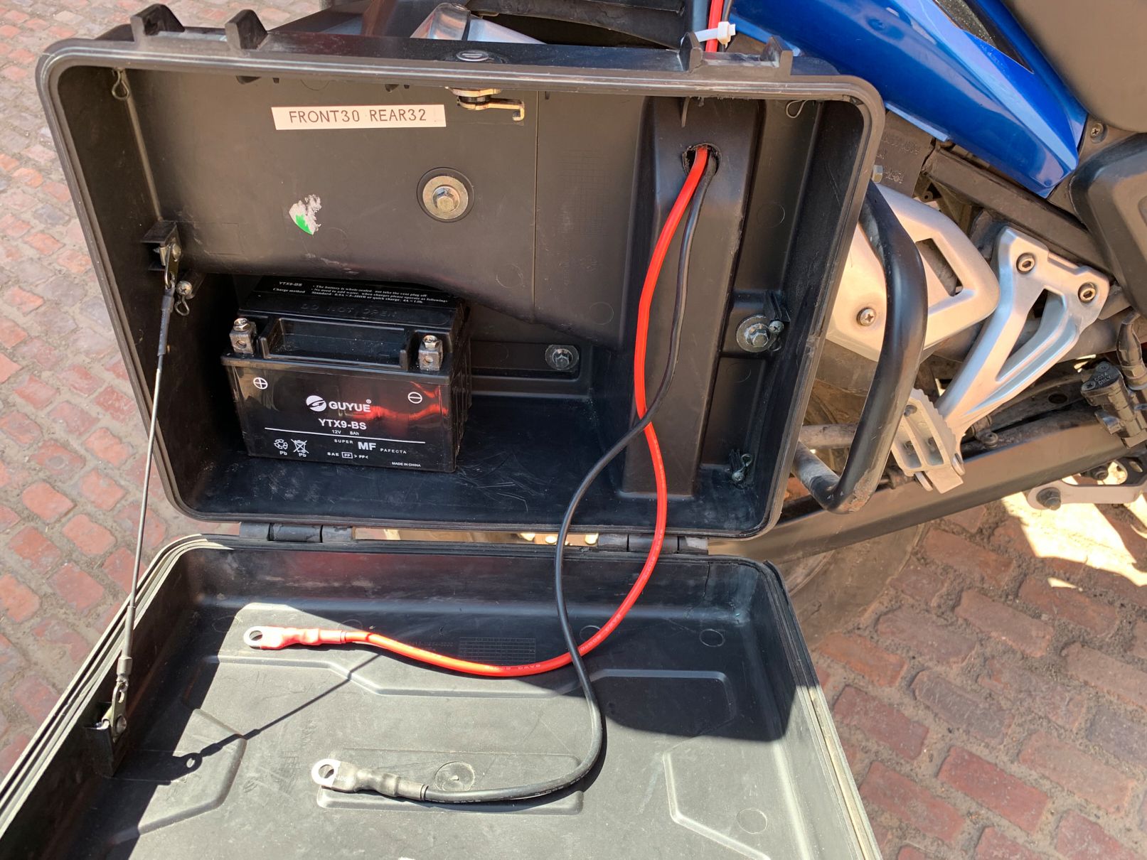 Cafe Racer Battery Relocation Kit Uk | Reviewmotors.co