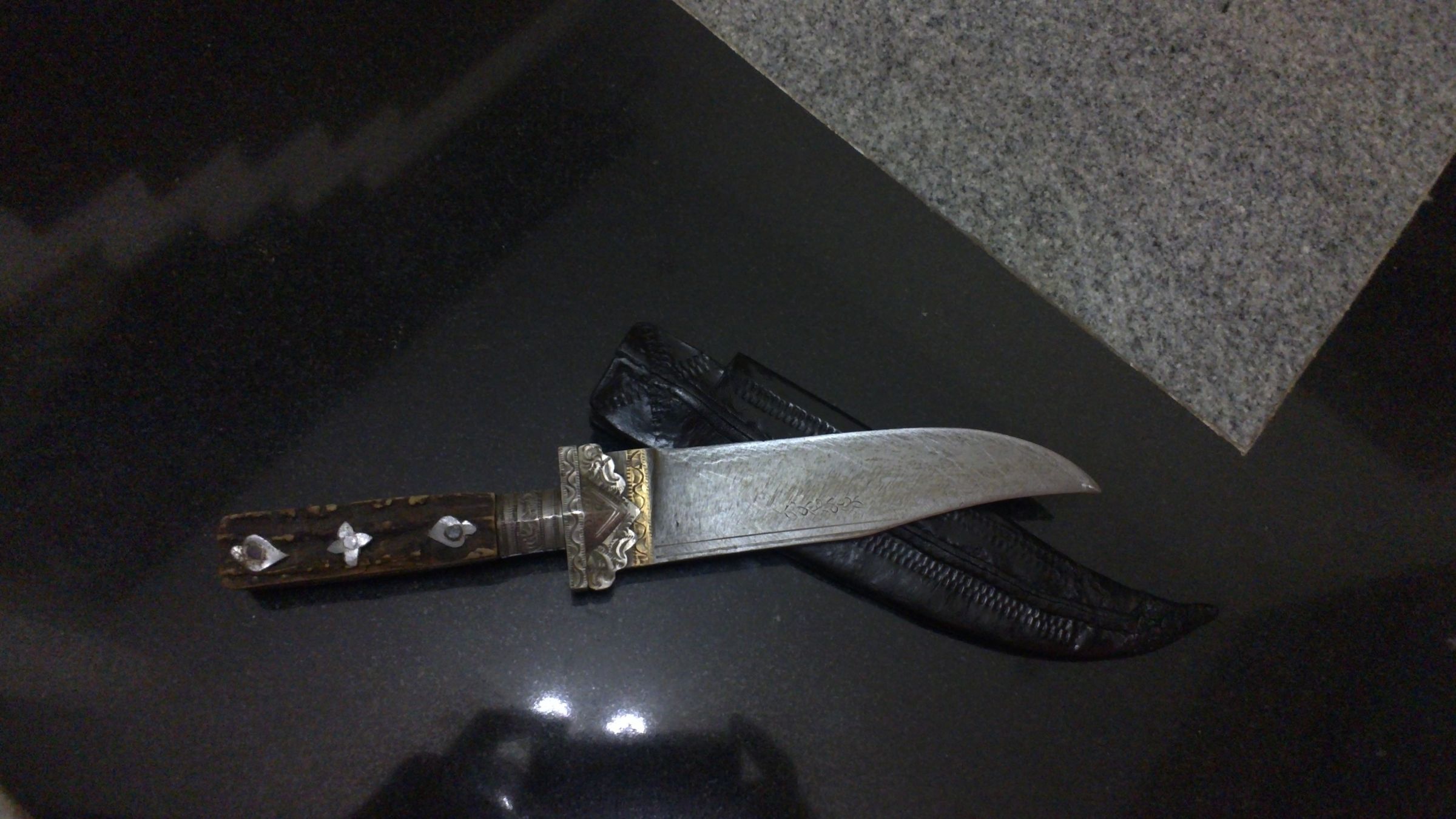 Restoring My Grandfather's 80 Year Old Rusted Knife : 3 Steps ...