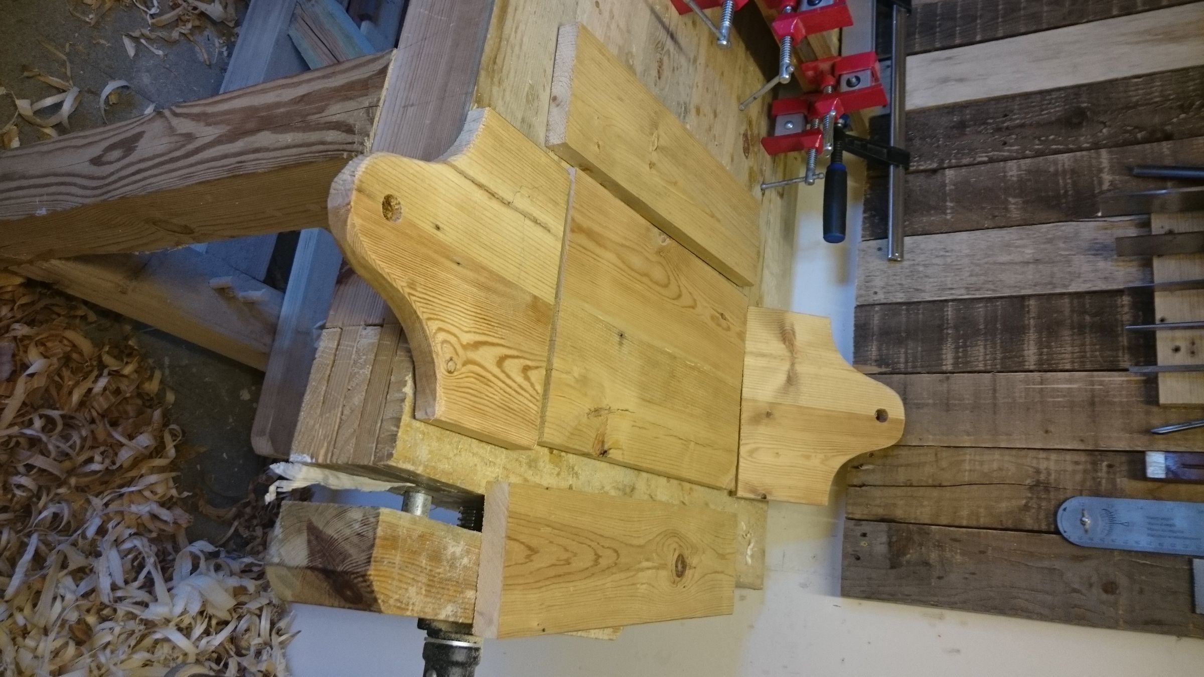 Recycled Wood Tool Tote : 7 Steps (with Pictures) - Instructables