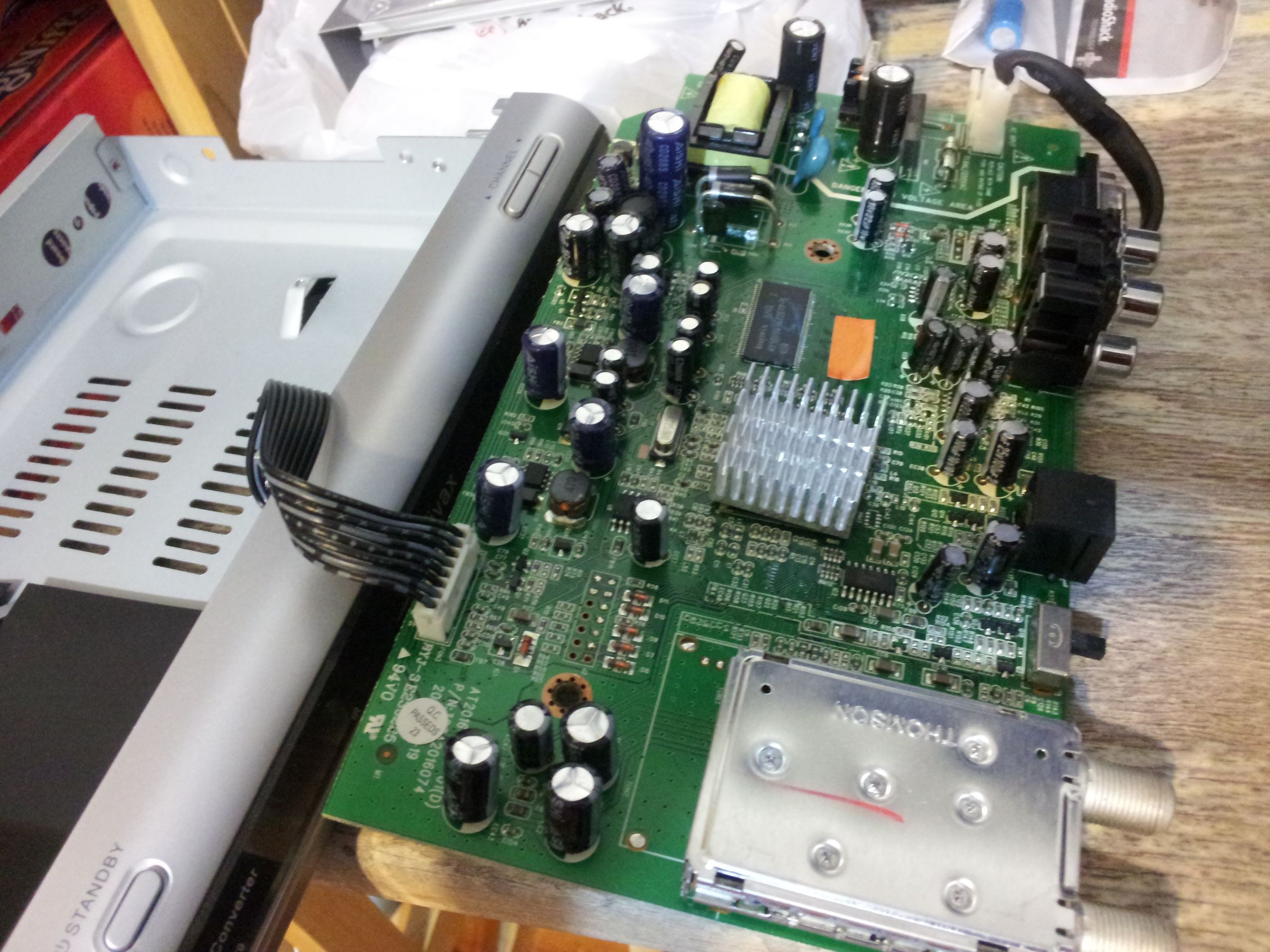 Repair Your Electronics by Replacing Blown Capacitors : 6 Steps (with ...