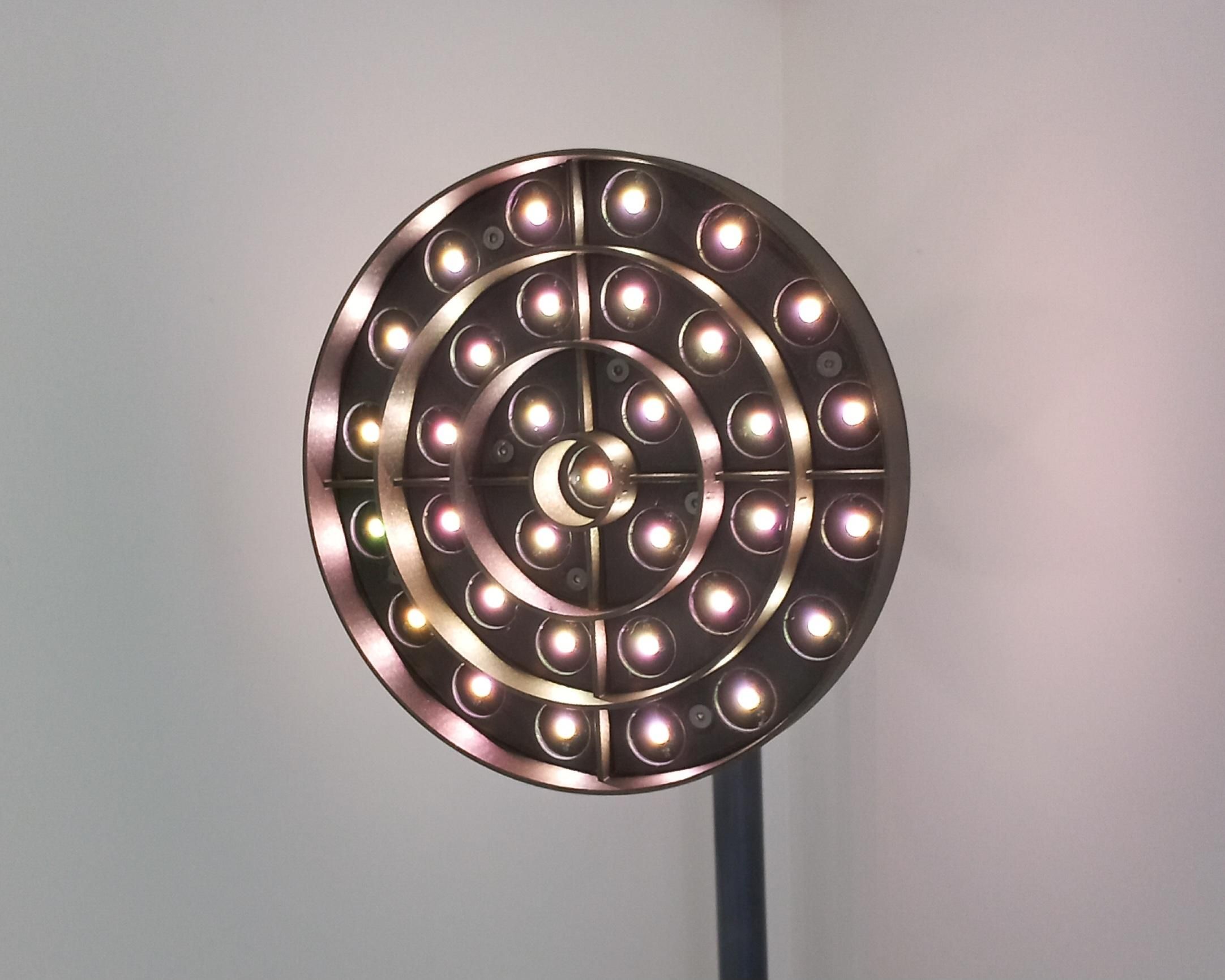 Rammstein Stage Lighting Lamp : 8 Steps (with Pictures) - Instructables