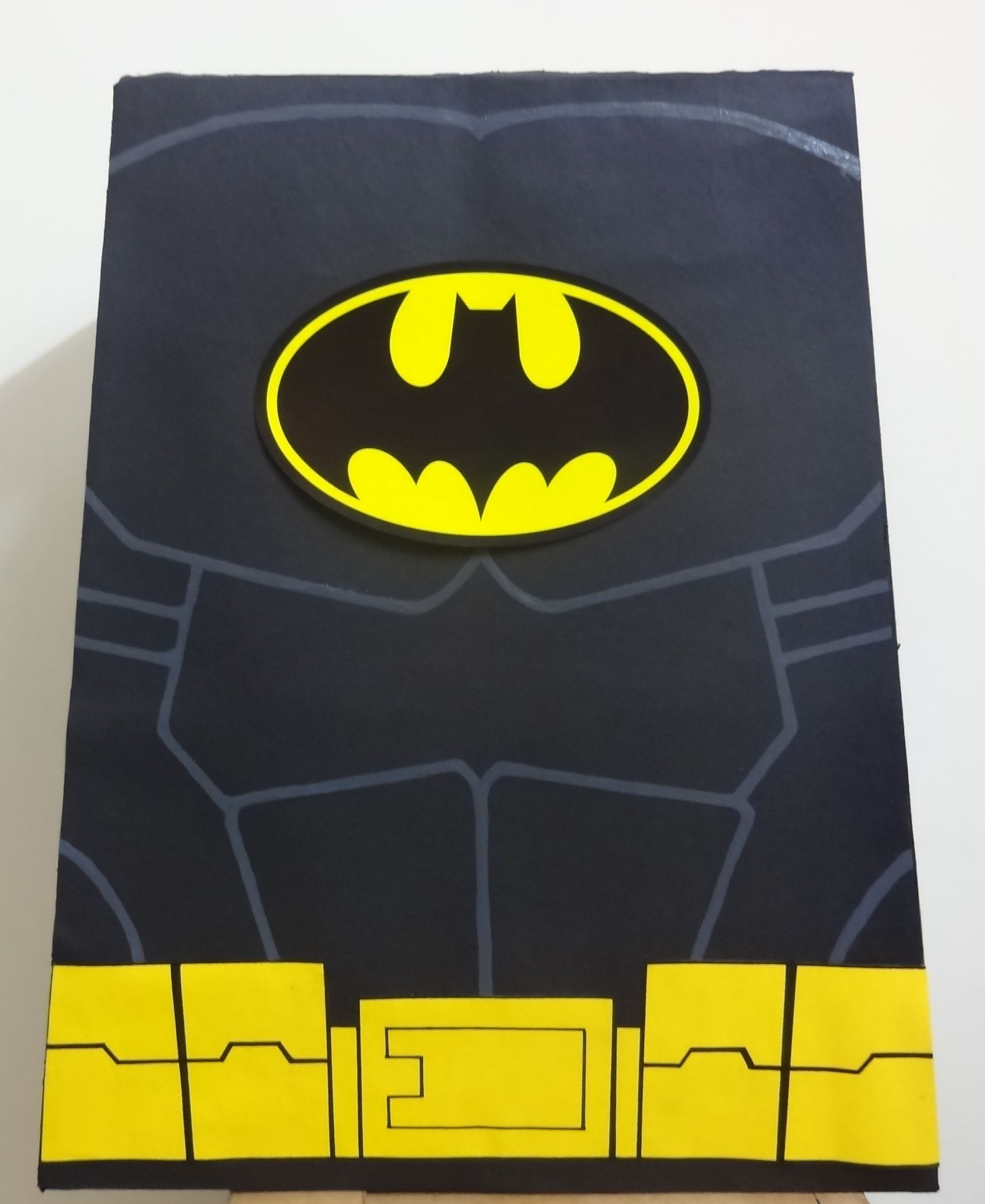 Cardboard Lego Batman Cosplay : 10 Steps (with Pictures) - Instructables