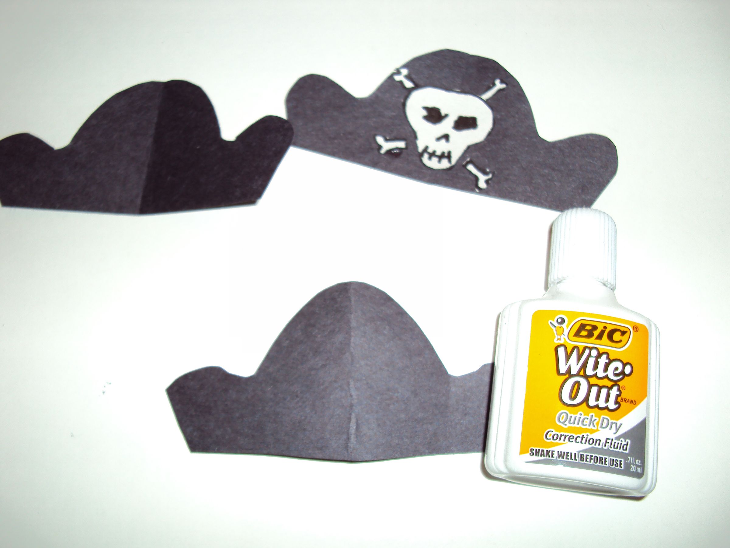 Pirate Paper Craft (EASY) : 13 Steps - Instructables