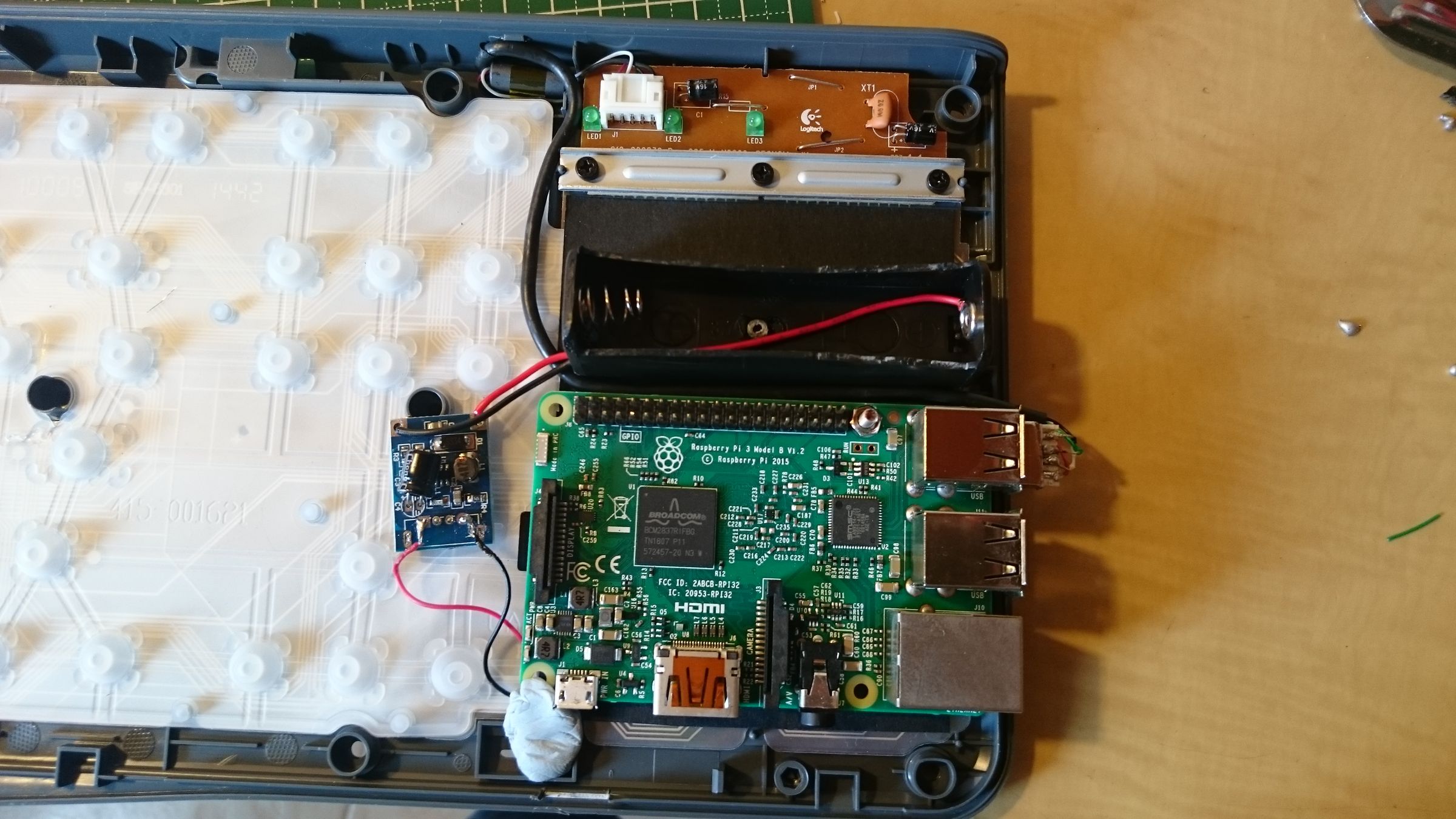 KeyPi - a Cheap Portable Raspberry Pi 3 Laptop Under $80 : 11 Steps ...