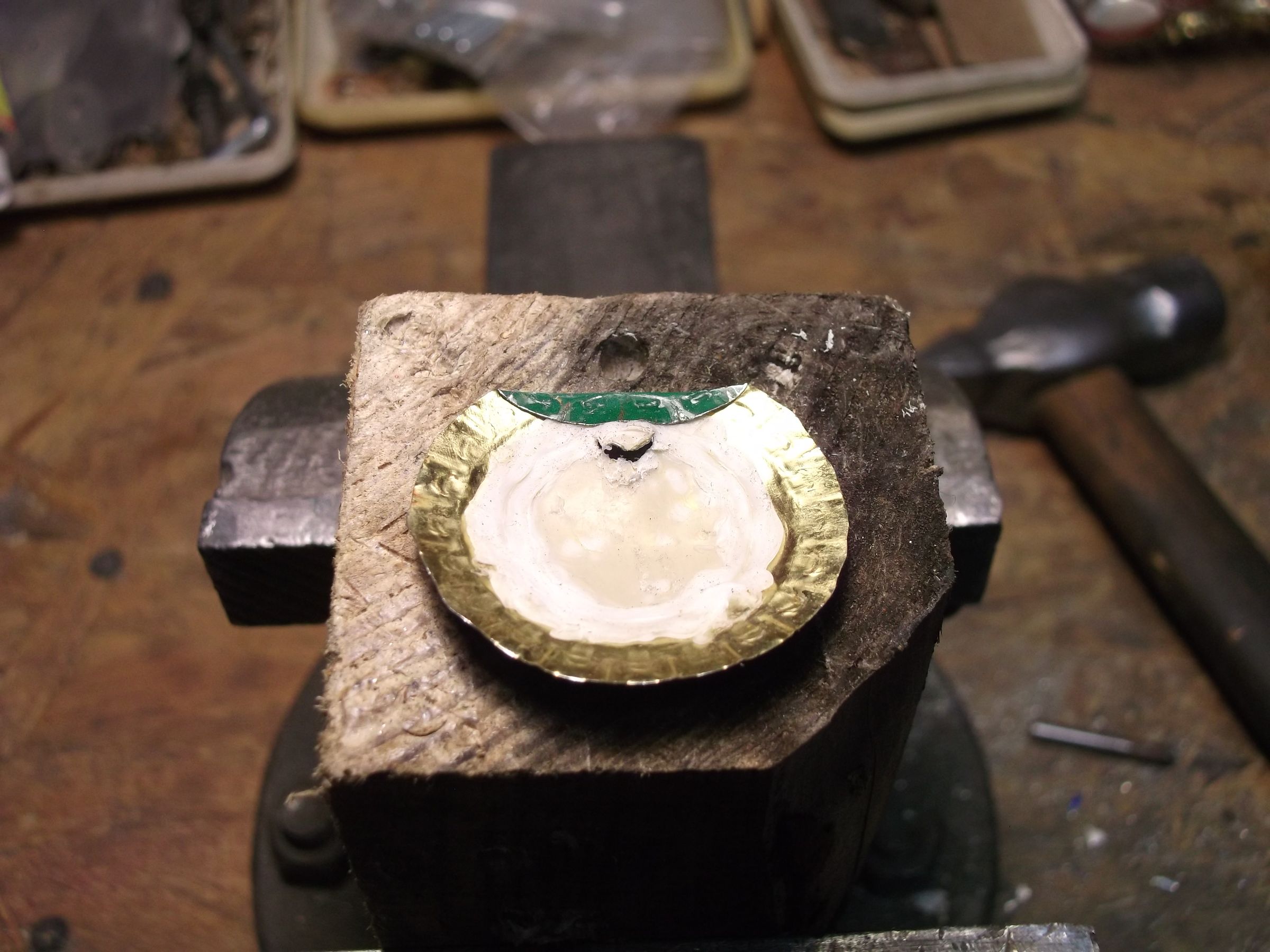 How to Make Scale Armor From Bottle Caps (Updated) : 8 Steps (with ...