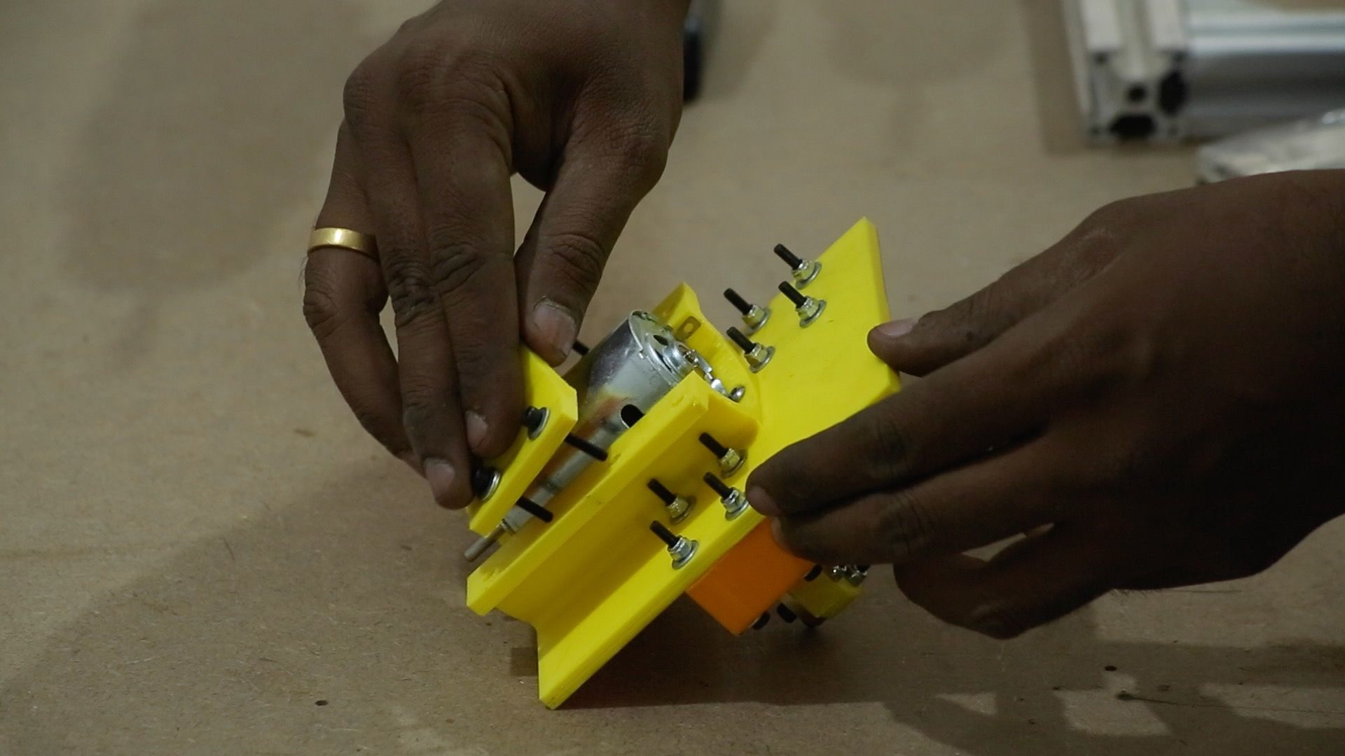 DIY PCB Milling Machine - Part 3 - X and Z Axis : 5 Steps - Instructables