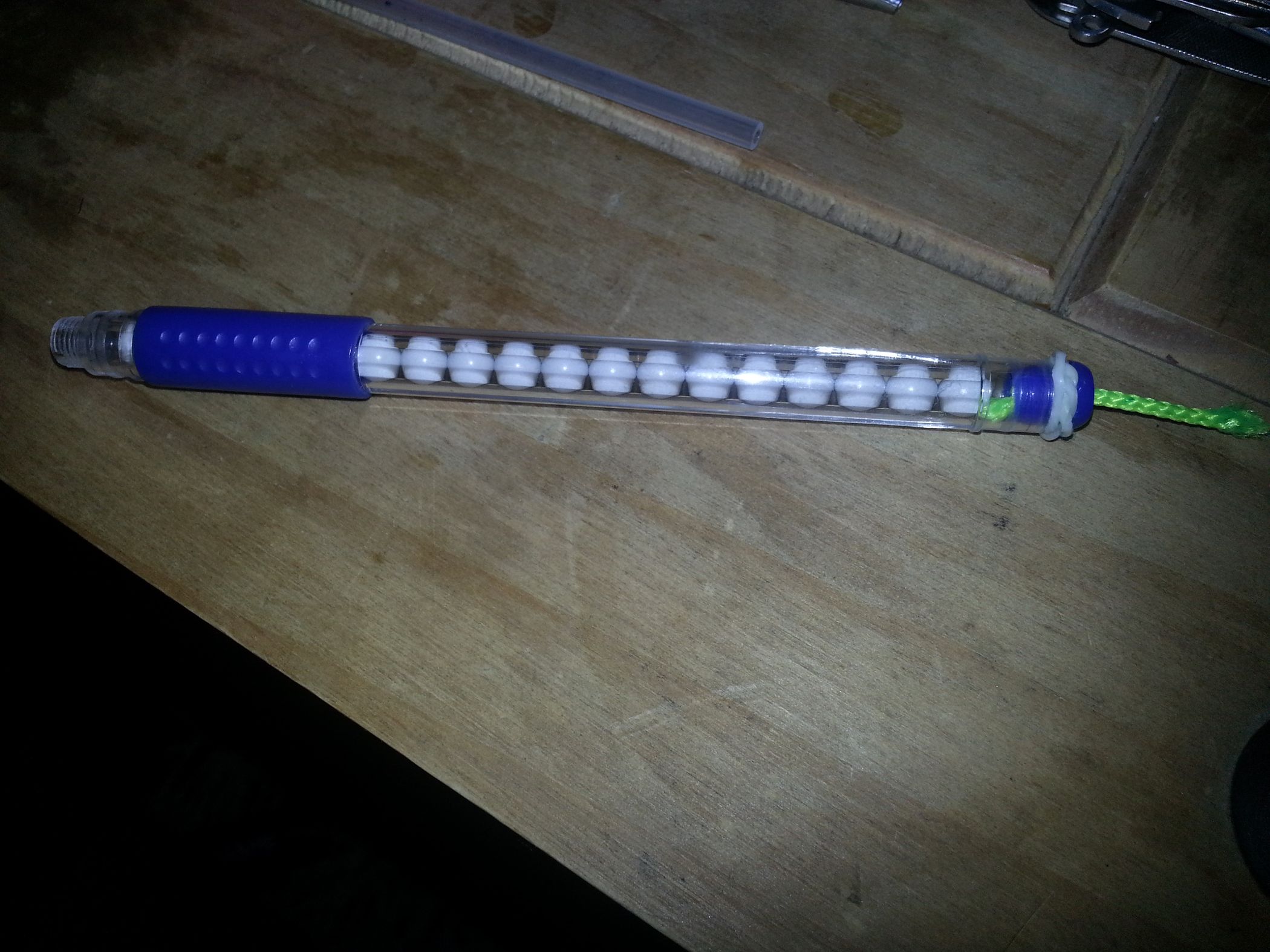 Bb Holder With Easy Open : 4 Steps - Instructables