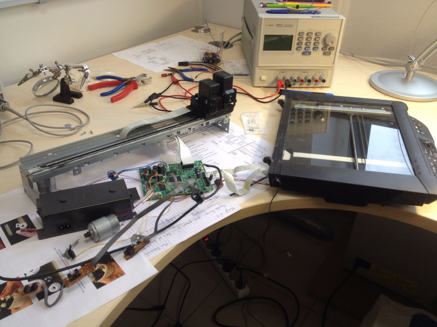Touch Screen Coffee Table DIY With 32" TV and Low Cost CCD Sensor : 18 ...
