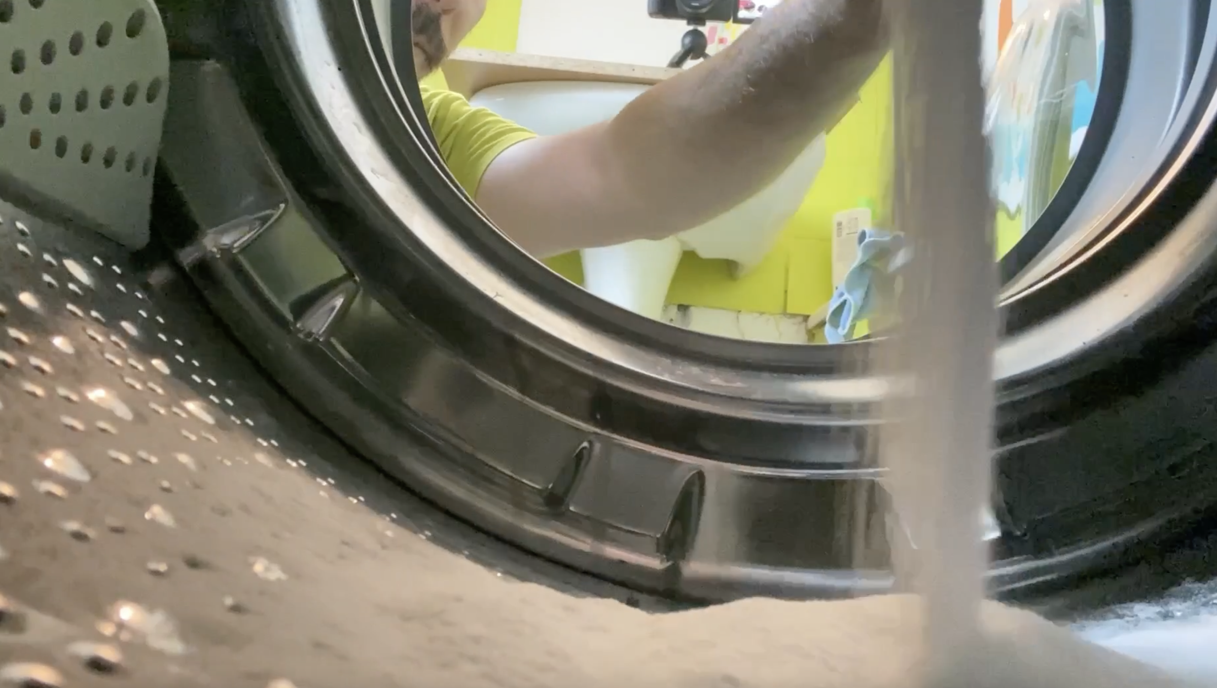 How to Clean a Smelly Washing Machine : 5 Steps (with Pictures ...