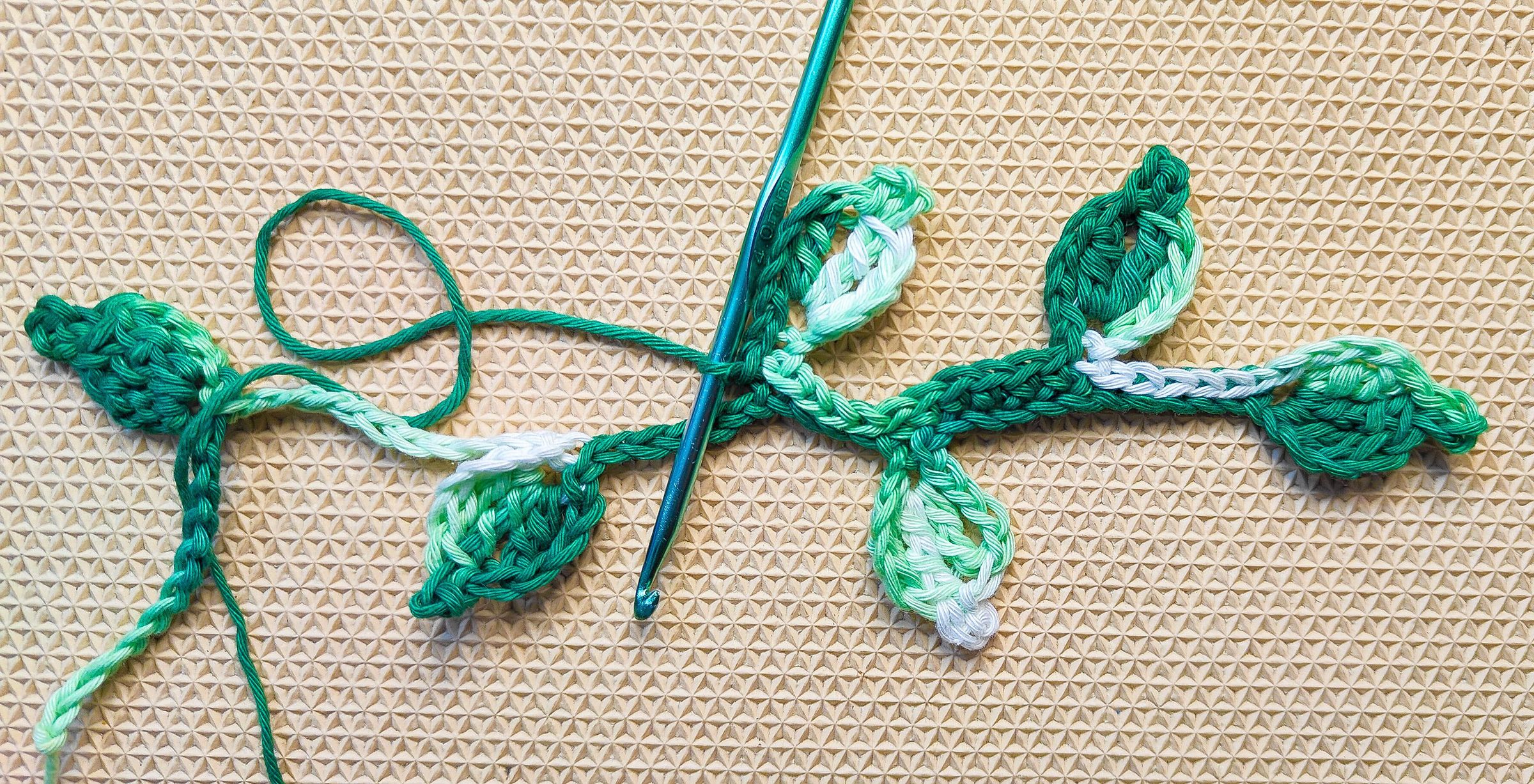 Easy Crochet Leaf Branch : 4 Steps (with Pictures) - Instructables