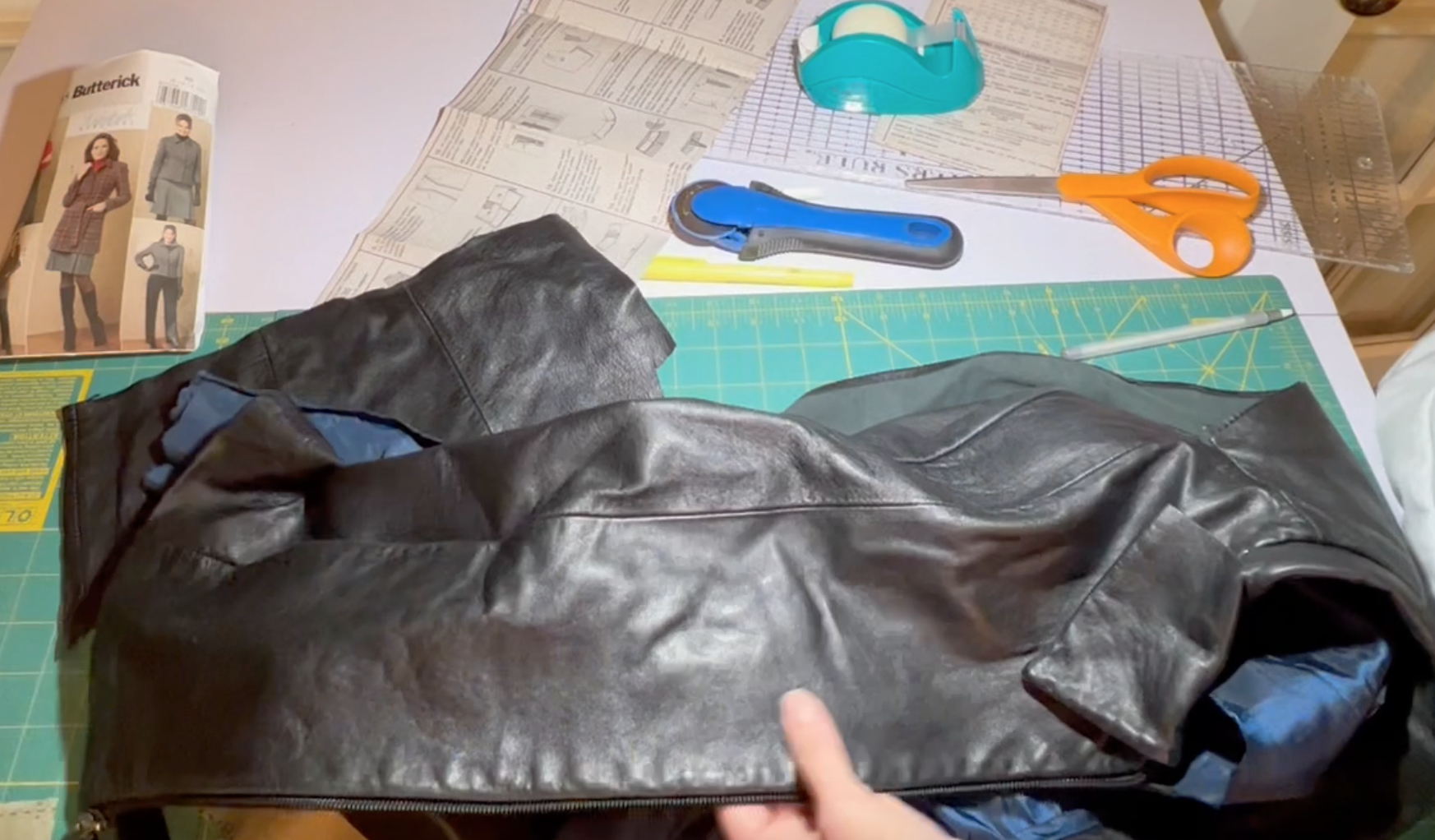 Leather Dickie DIY (Fake Shirt W Collar) : 5 Steps (with Pictures ...
