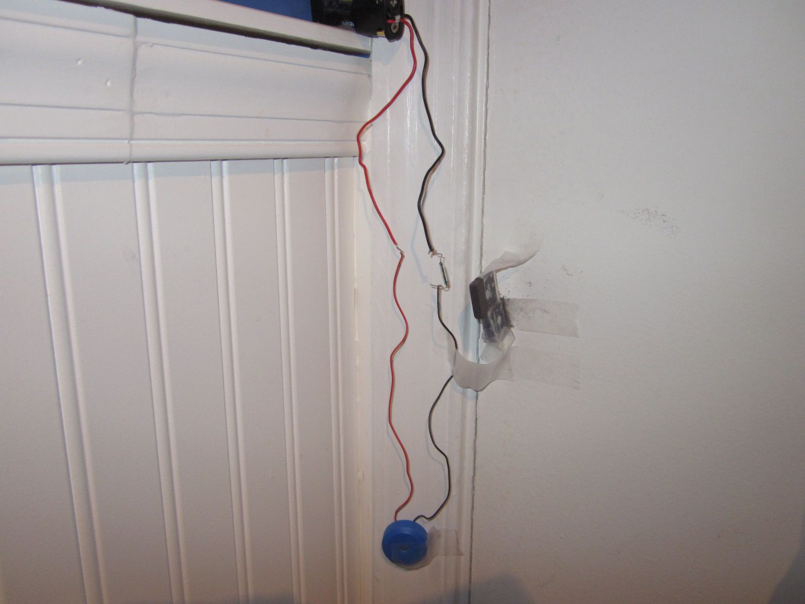 How to Make a Cheap, Simple, and Effective Alarm System : 5 Steps ...