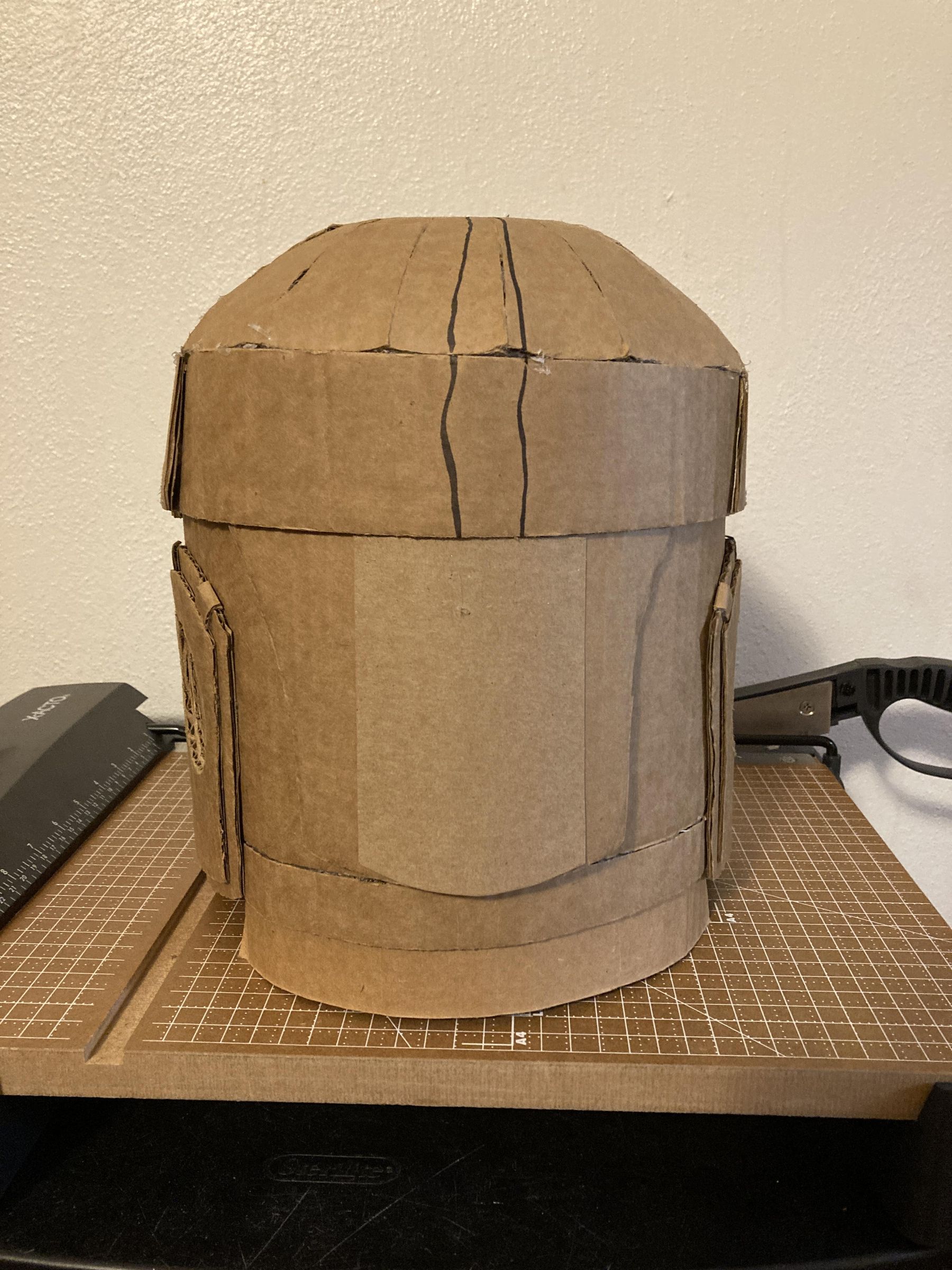 How to Make a Cardboard Helmet : 6 Steps (with Pictures) - Instructables