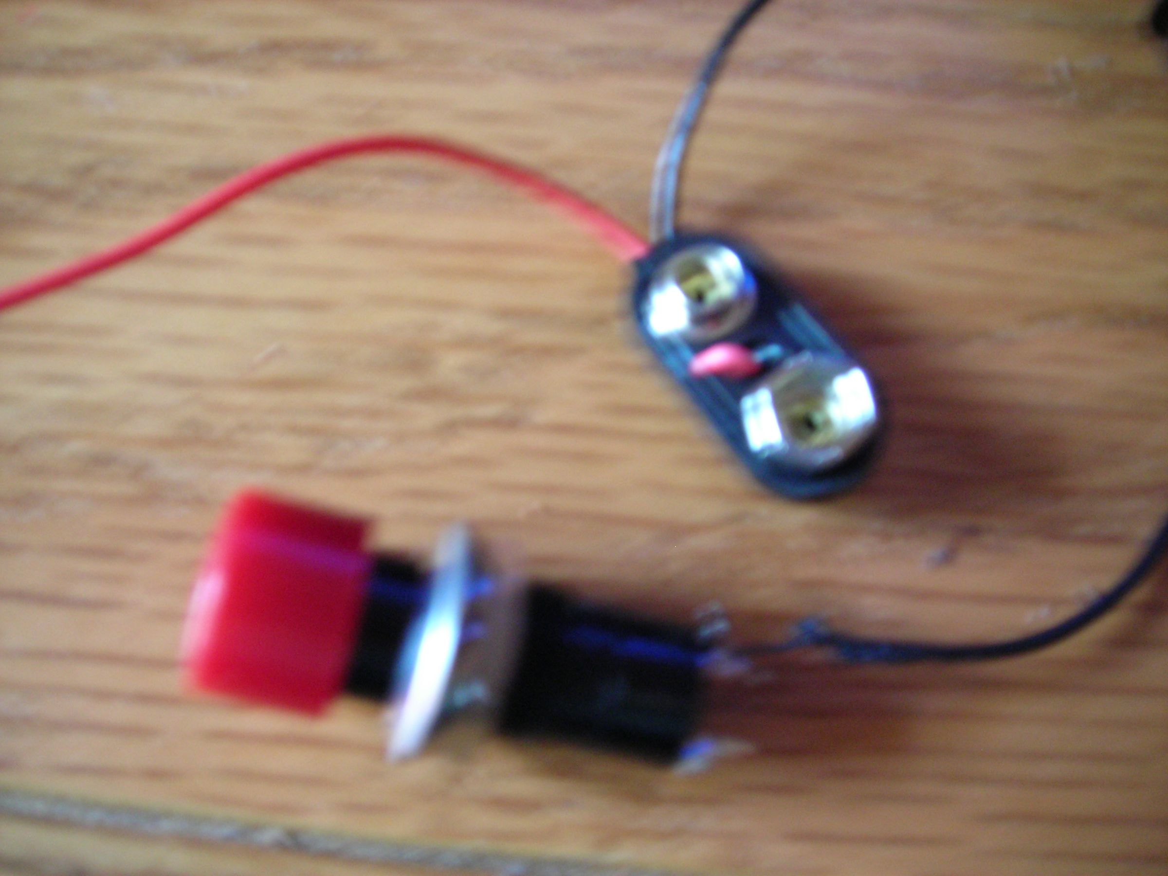 Mini Hovercraft? and Fan (mostly Fan) But Cool : 4 Steps - Instructables