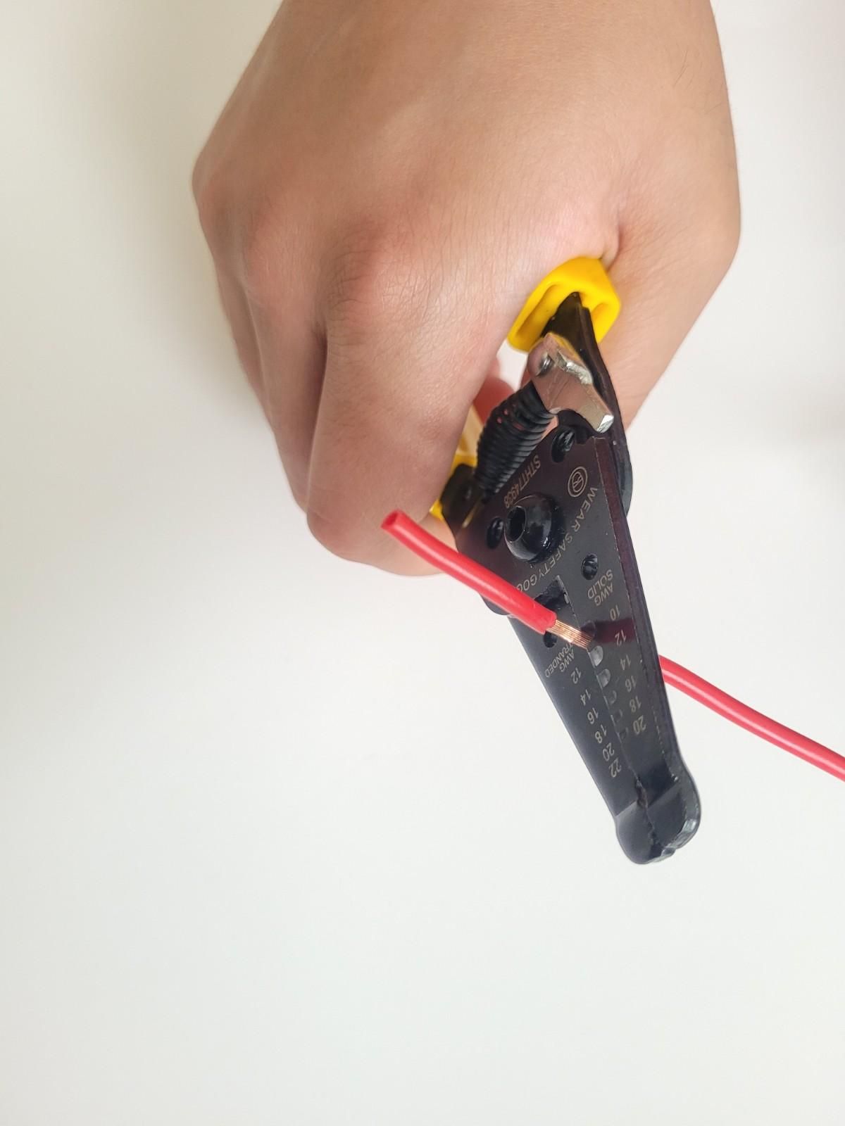 Create an Electrical Circuit in 10 Easy Steps! : 10 Steps (with ...