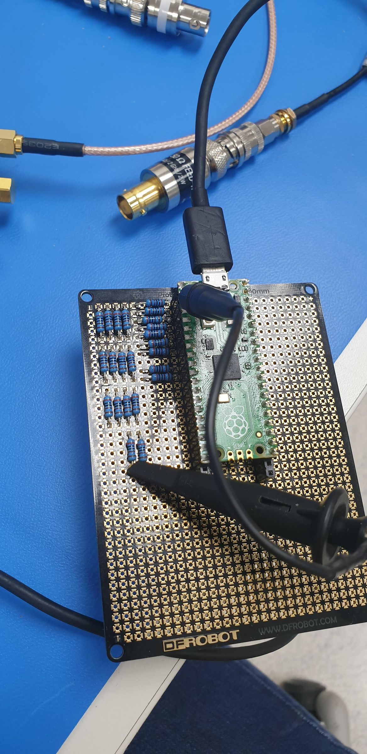 Arbitrary Wave Generator With the Raspberry Pi Pico : 5 Steps (with Pictures) - Instructables