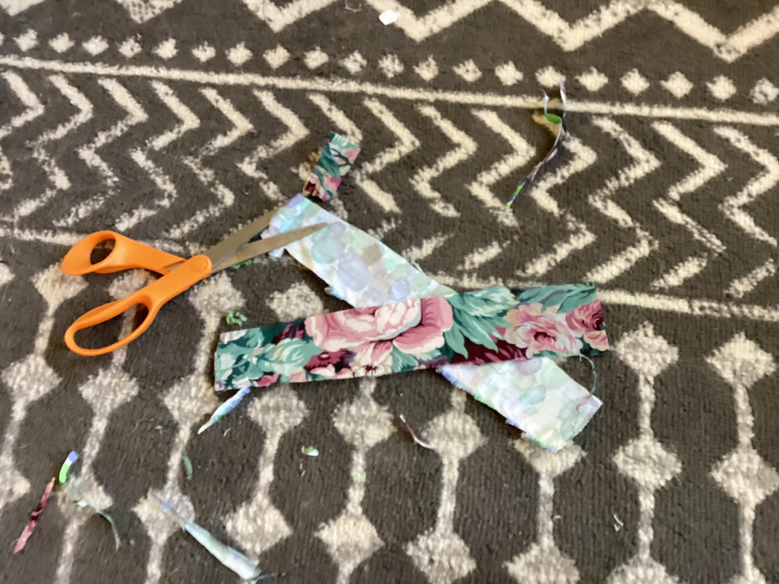 Easy Cat Catnip Kick Stick : 7 Steps - Instructables