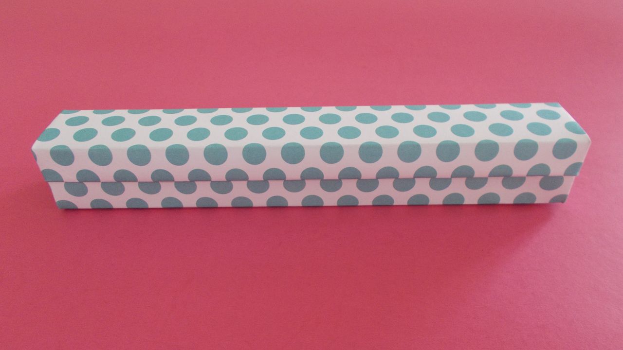 DIY Paper Crafts : Origami Jewelery Box Tutorial : 5 Steps (with ...