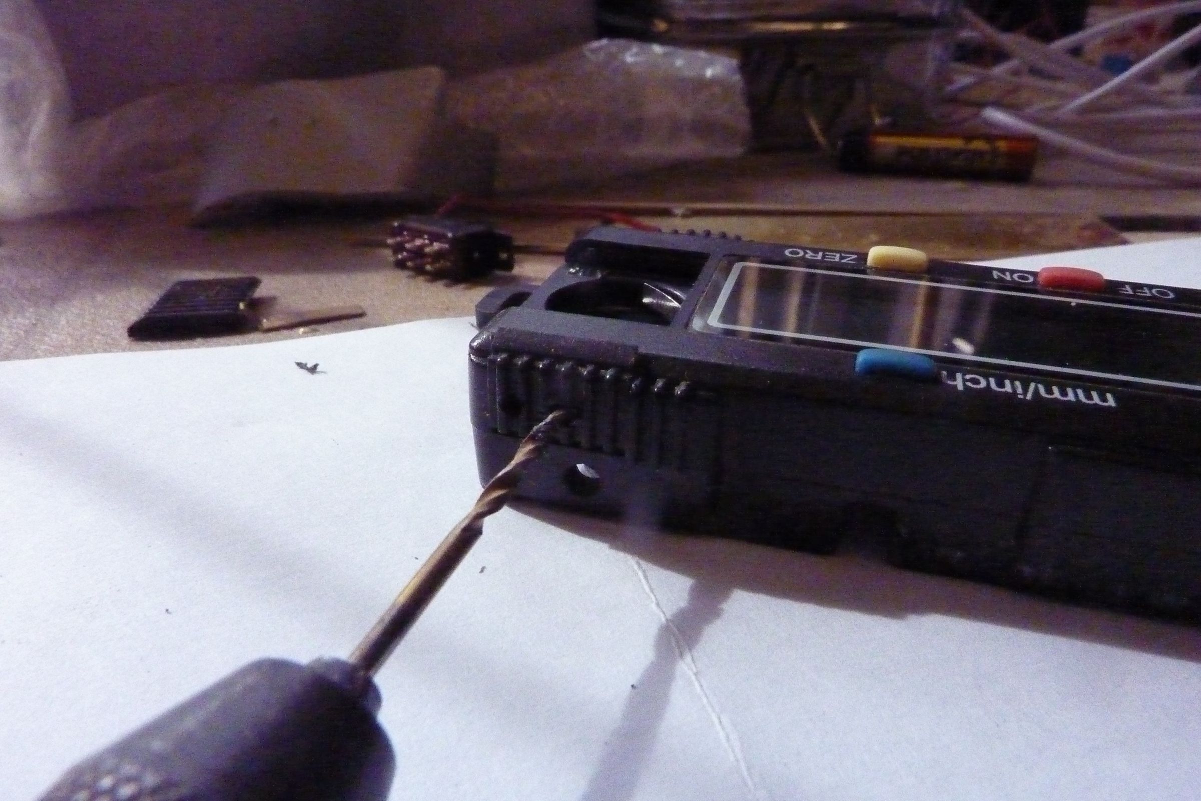 Vernier Caliper Battery Fix : 8 Steps - Instructables