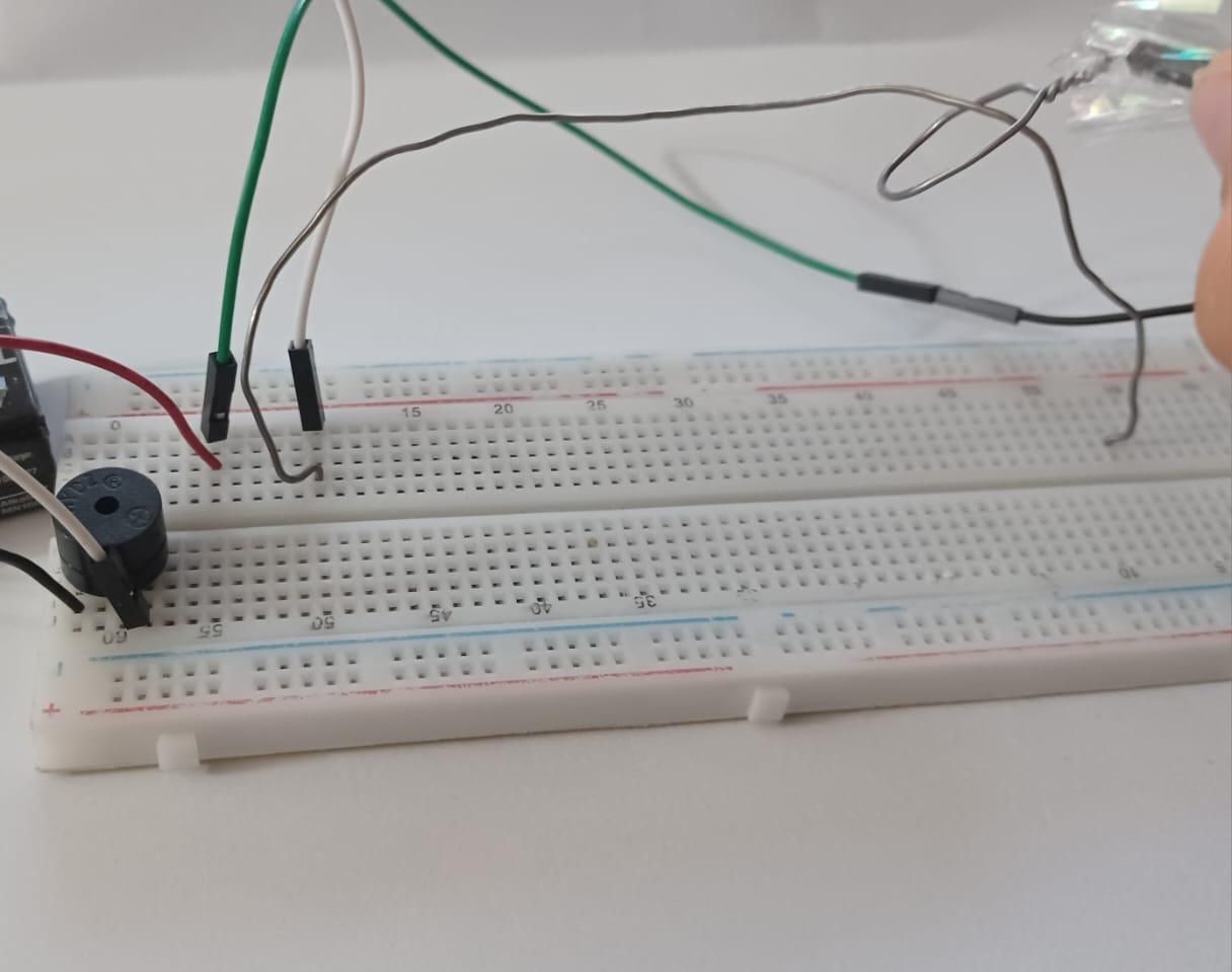 Mini Iron Wire Game : 6 Steps - Instructables