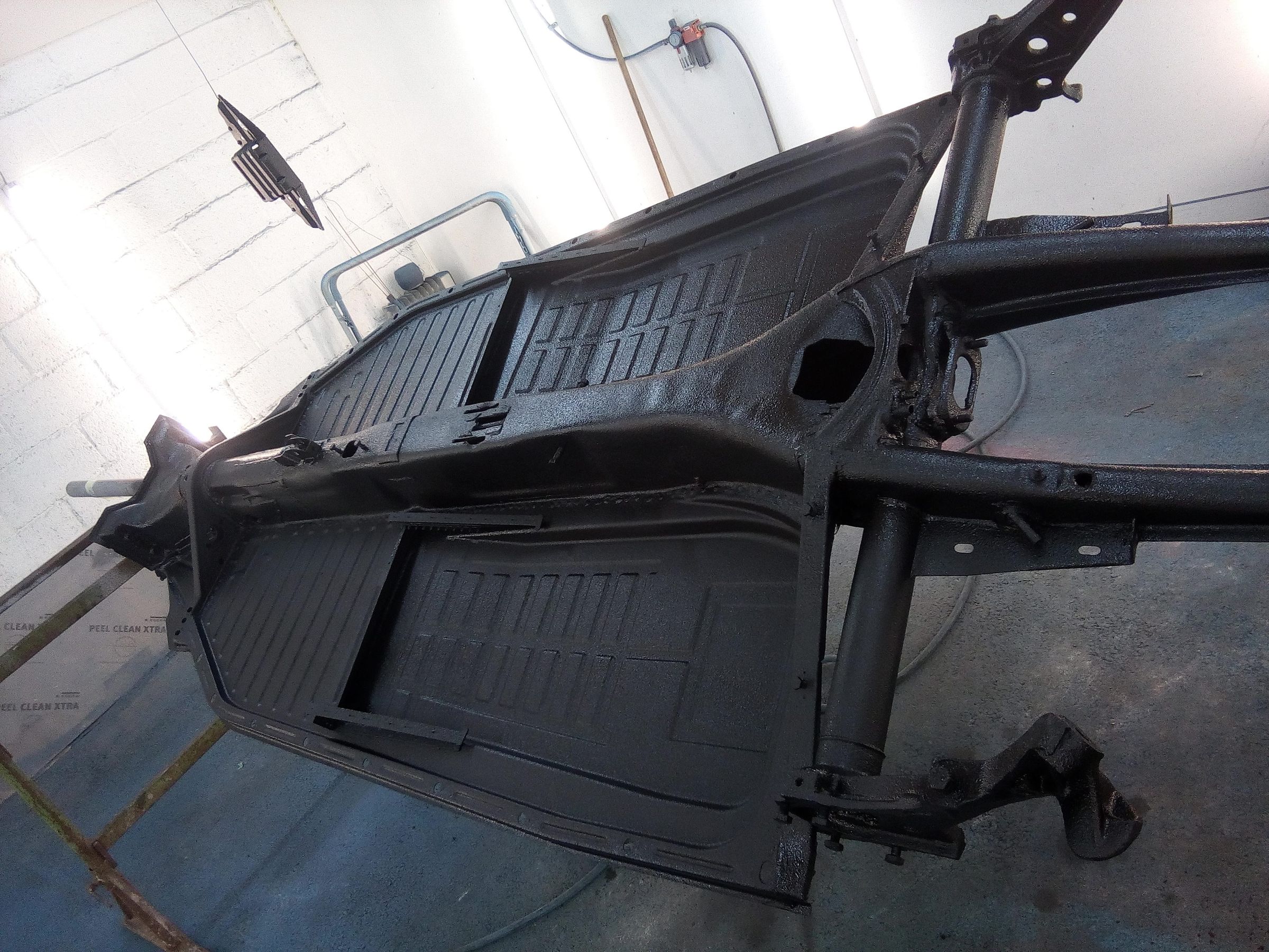 Chassis Restoration on a Volkswagen Beetle Volksrod : 12 Steps (with ...
