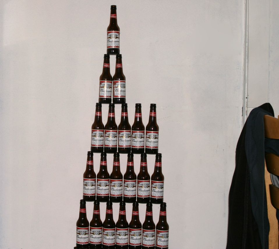 Bottle Pyramids : 4 Steps - Instructables