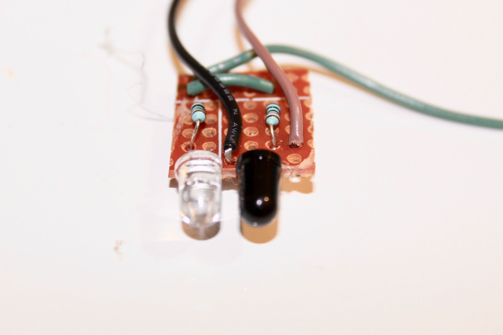 IR Proximity Sensor - 16 Set : 4 Steps - Instructables