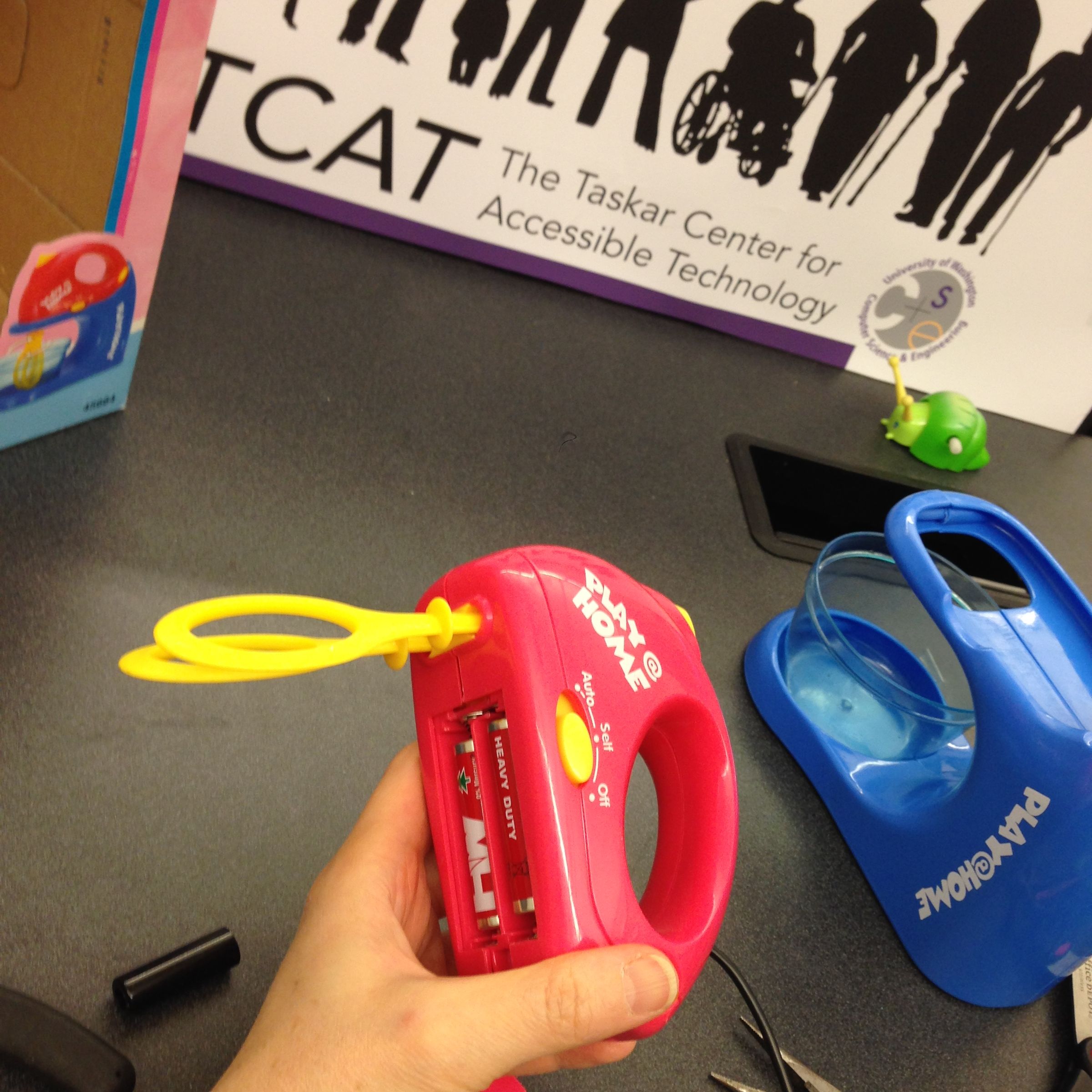 Switch-Adapt Toys: a Play @ Home Mixer Made Accessible! : 7 Steps (with ...