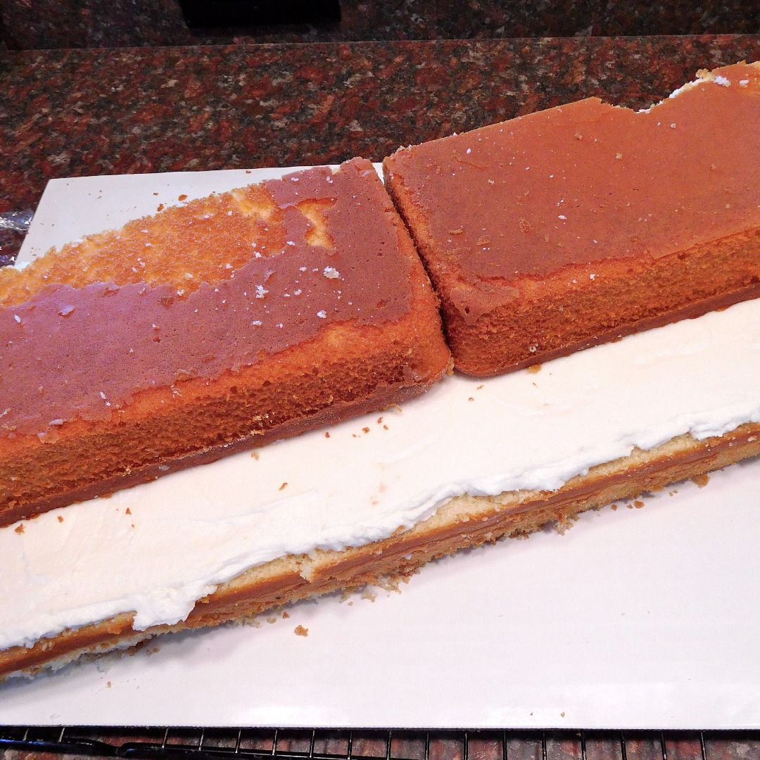 Trans Am Cake W/ Working Headlights : 5 Steps (with Pictures ...