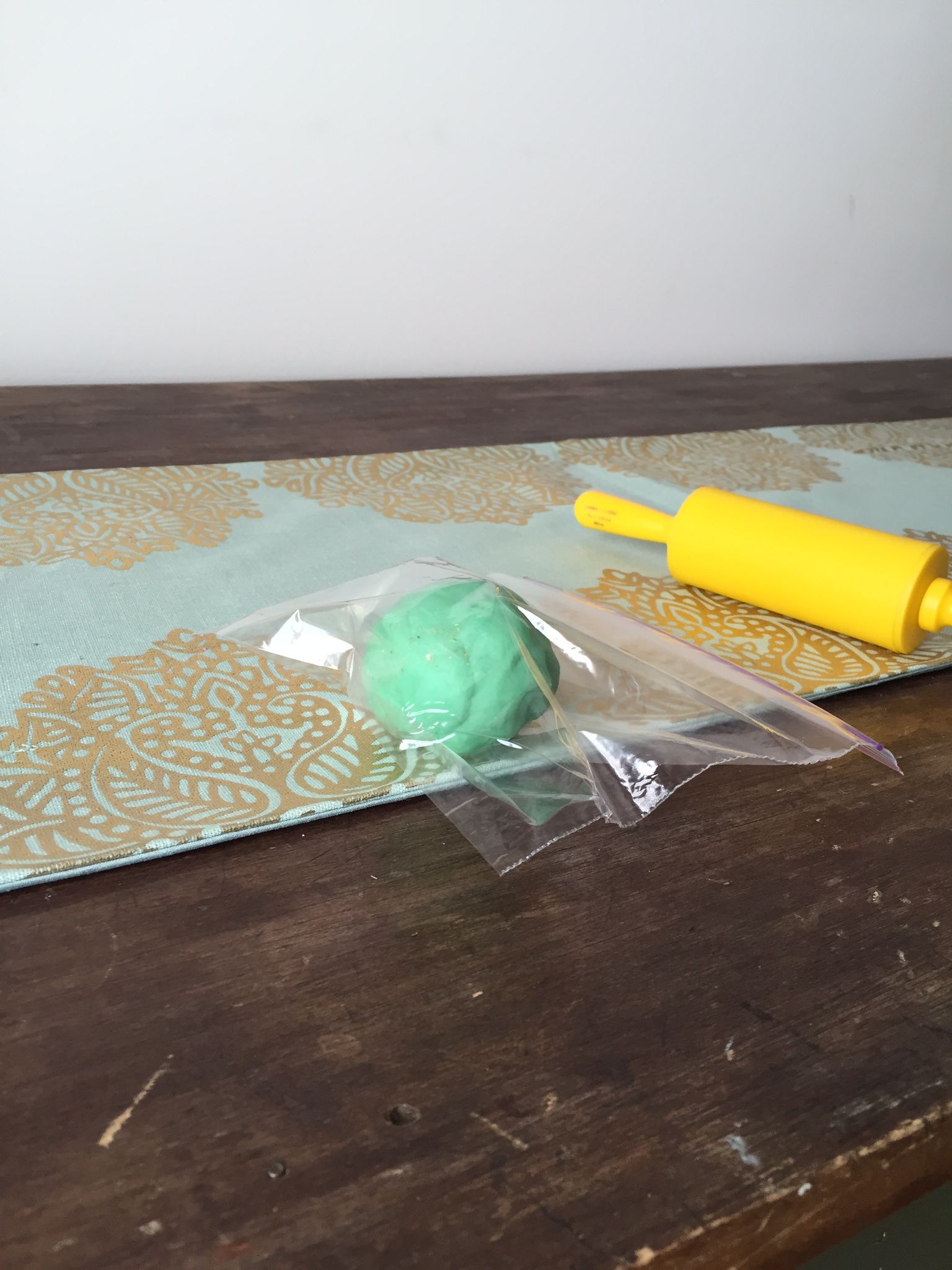 Valentine Play-Doh Book : 8 Steps - Instructables