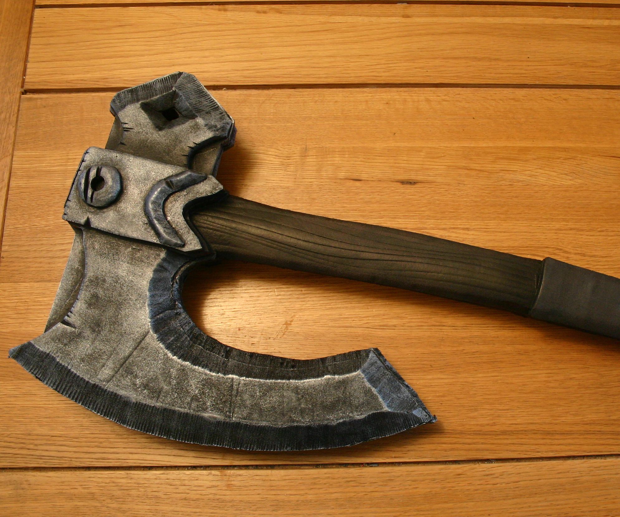 Skyrim EVA Foam Axe : 18 Steps (with Pictures) - Instructables