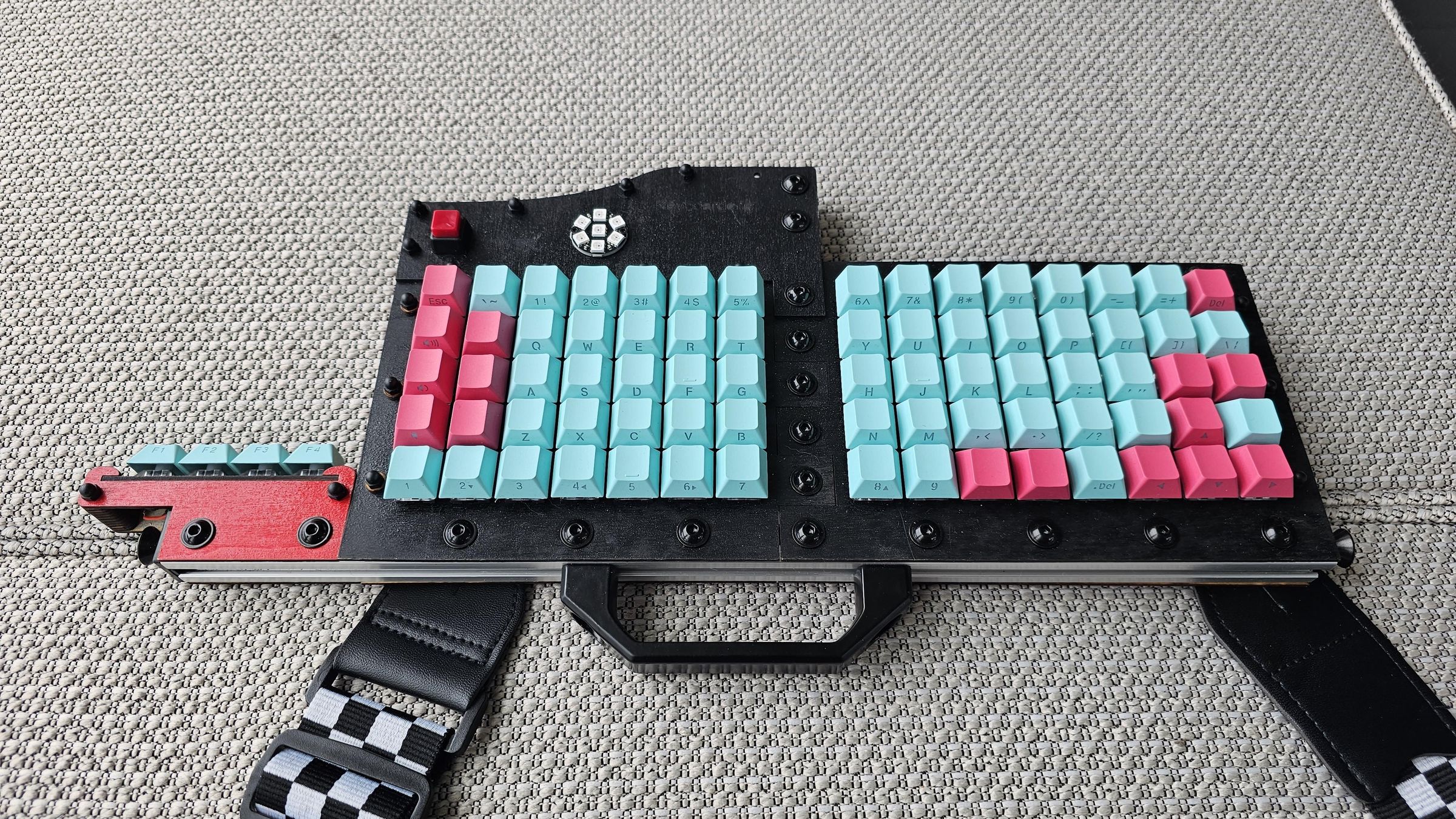 Wearable QWERTY Keyboard : 4 Steps - Instructables