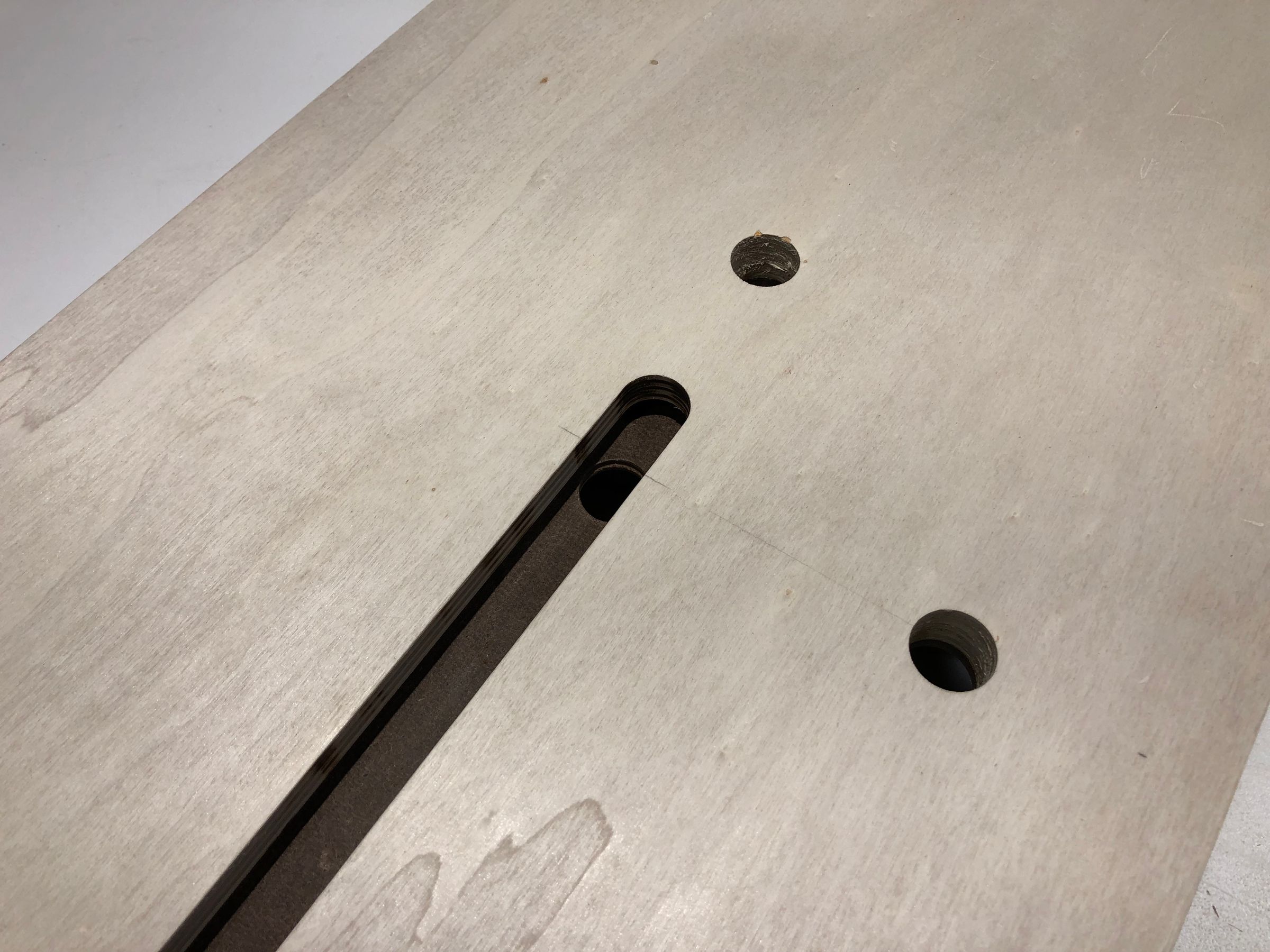 The Multi-Function Router Table Jig : 12 Steps (with Pictures ...