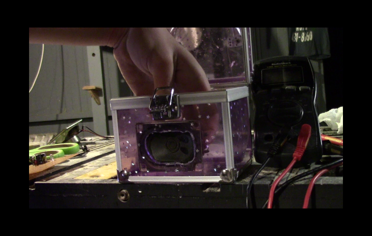 The SPACEBOX - Portable Amp Completely From an Old TV! : 6 Steps (with ...