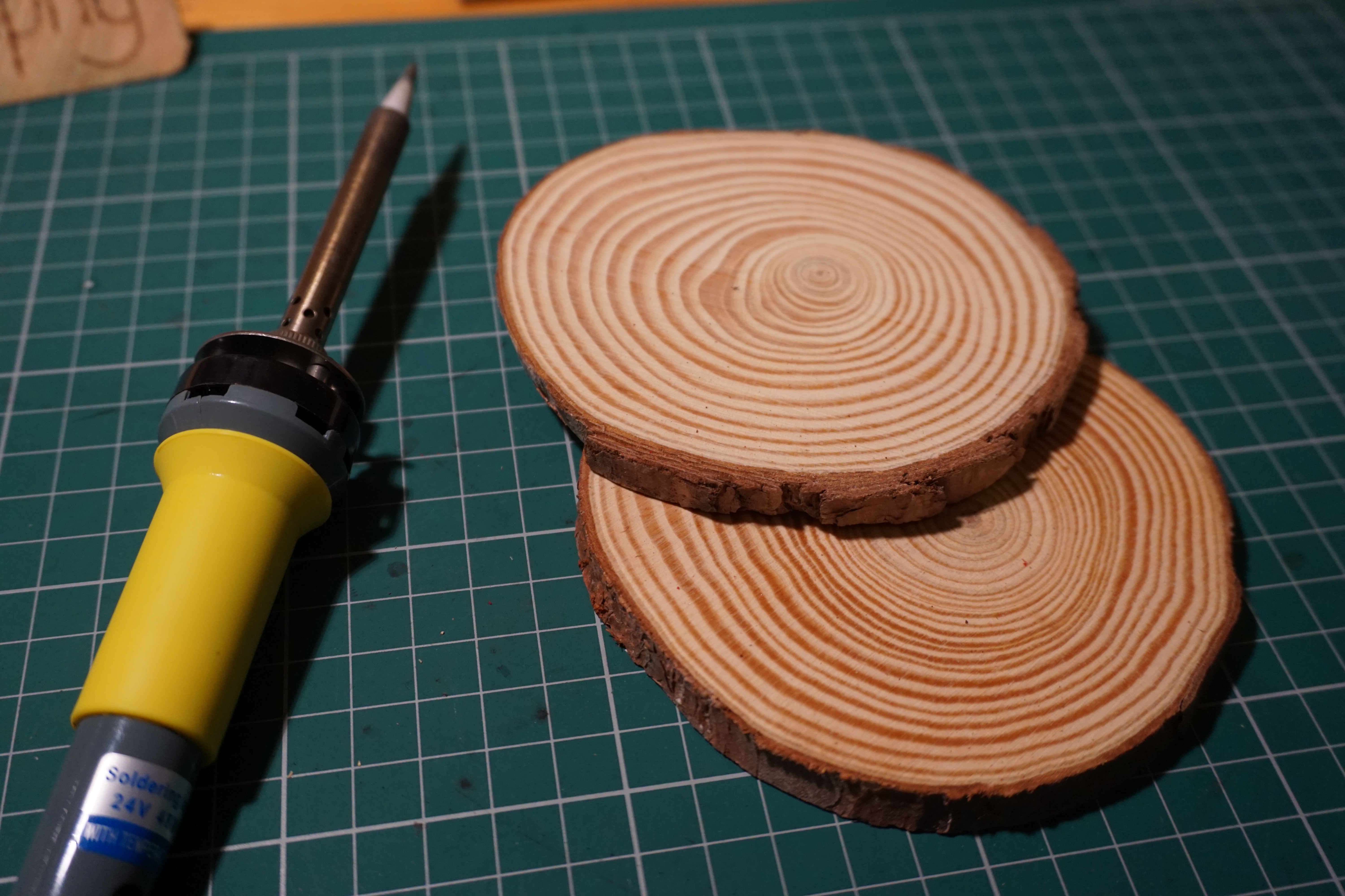 Writing on wood with soldering iron store