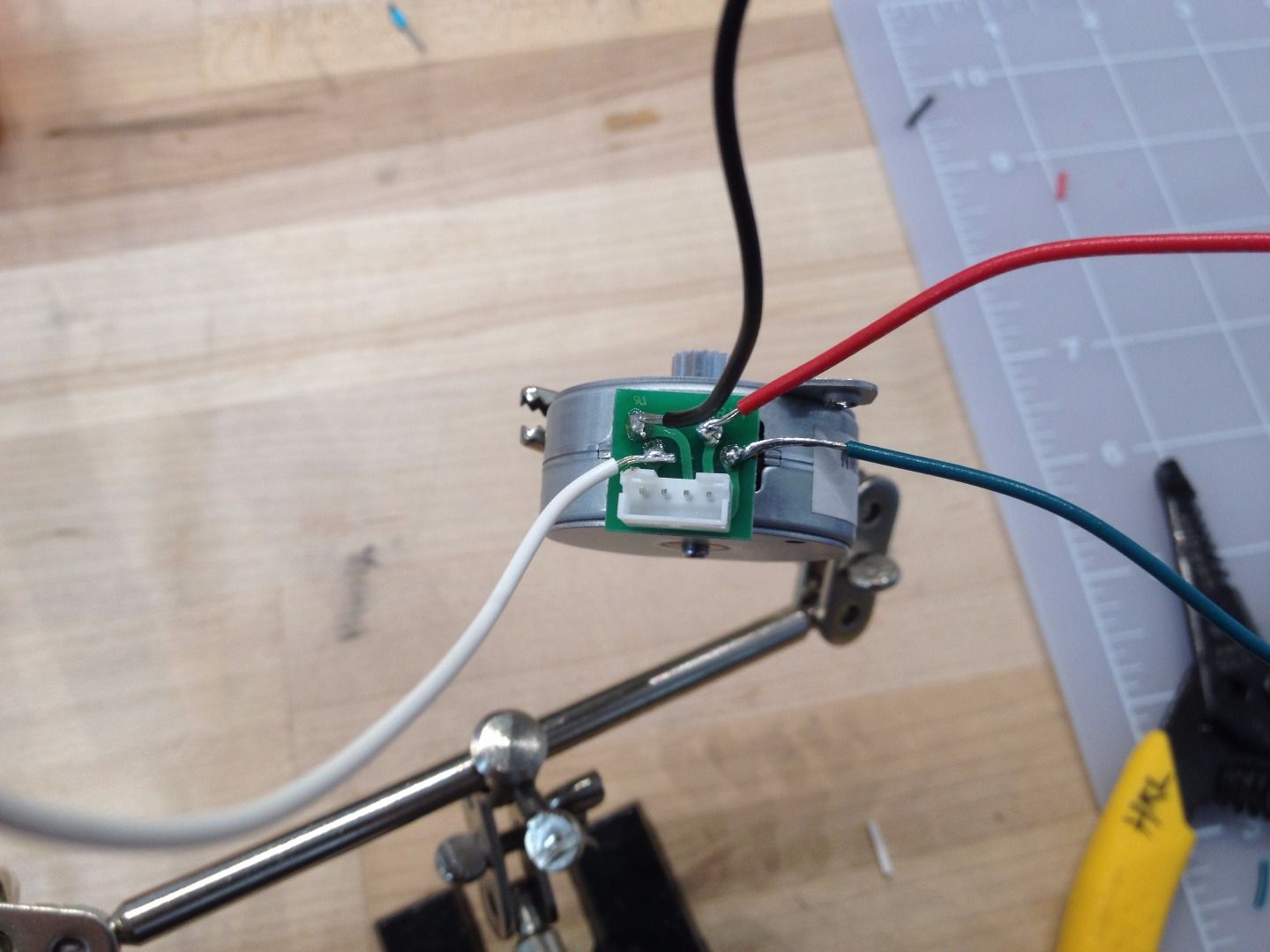 Controlling a Stepper Motor With an Arduino : 8 Steps (with Pictures ...