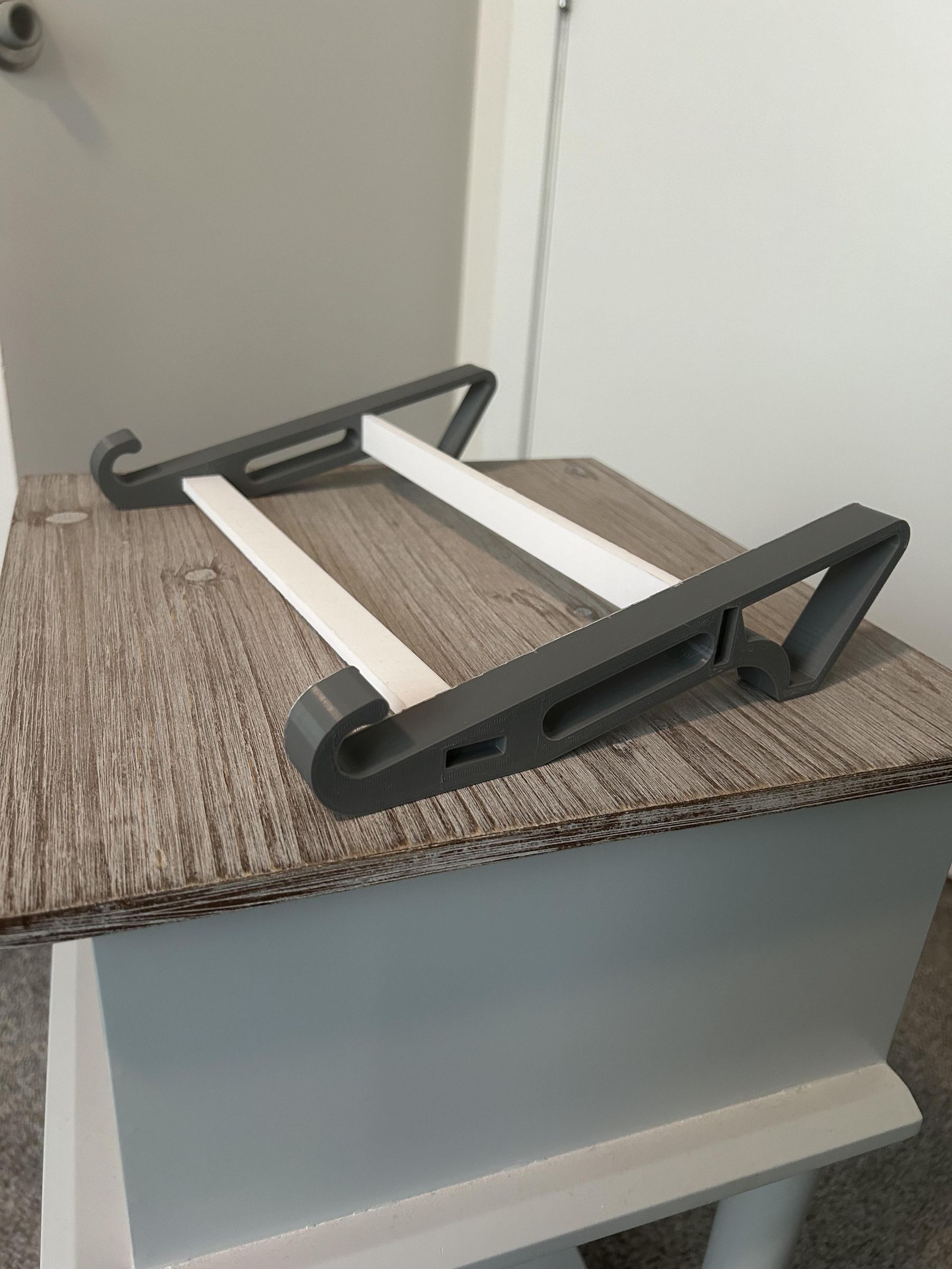 Computer Stand in Solidworks : 6 Steps - Instructables