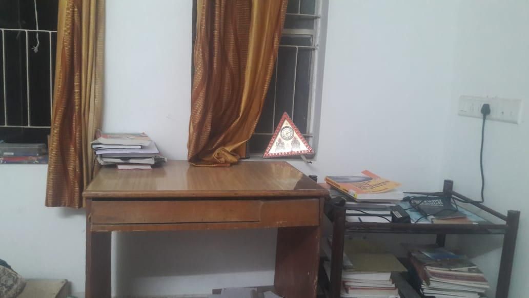 PROPER STUDY TABLE ARRANGEMENT : 3 Steps - Instructables