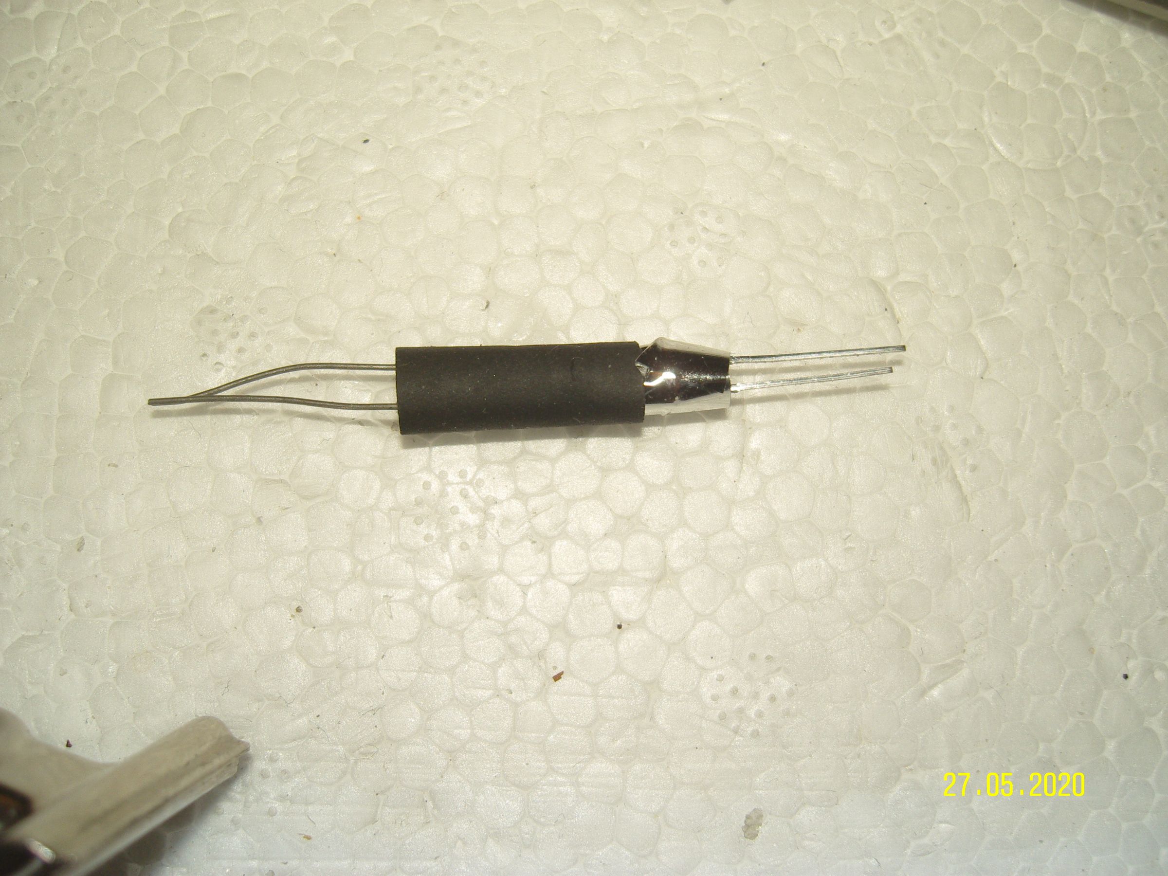 How to Make a Optocoupler (Vactrol) : 6 Steps (with Pictures ...