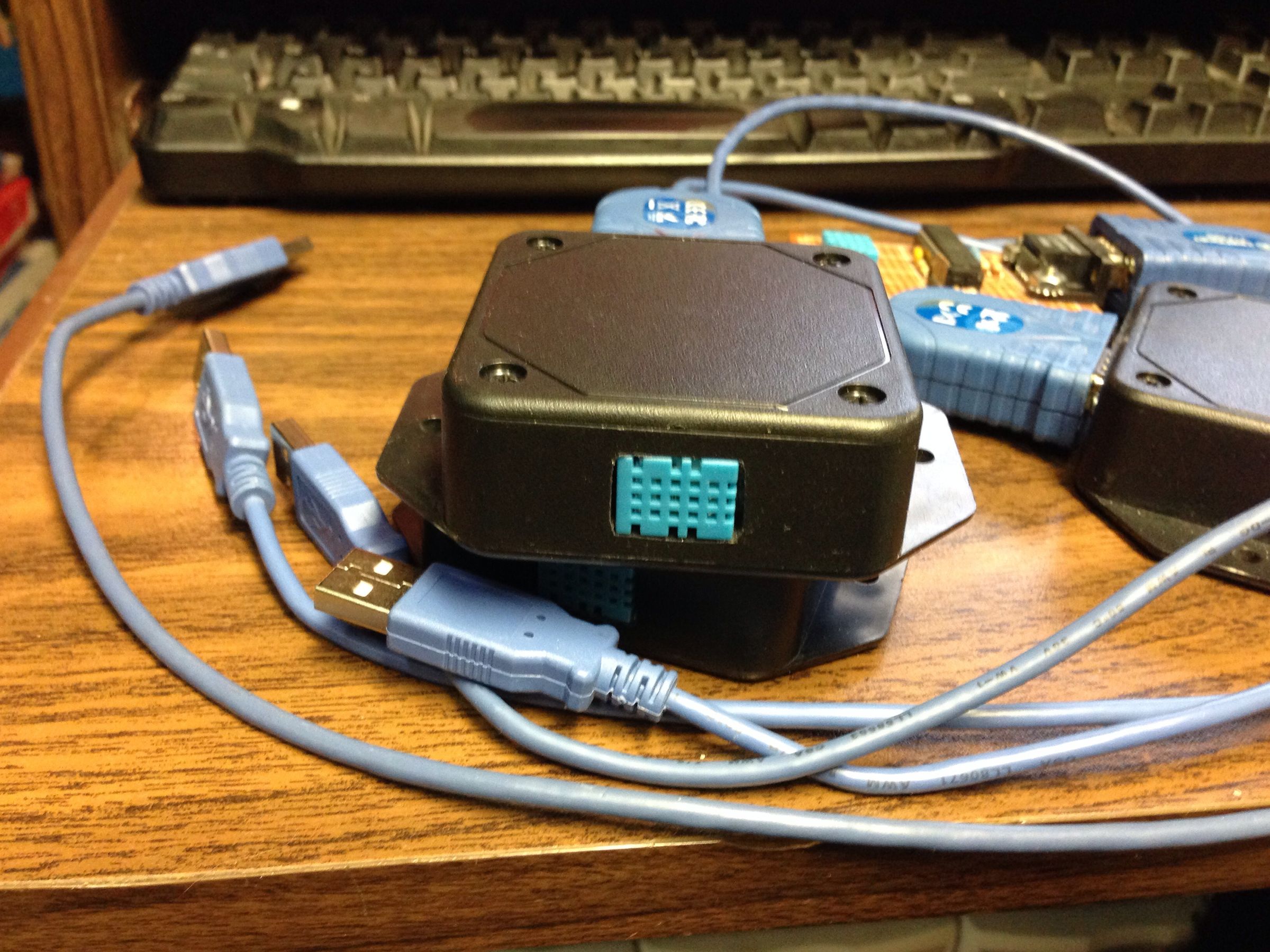 Temperature and Humidity Sensor : 4 Steps - Instructables