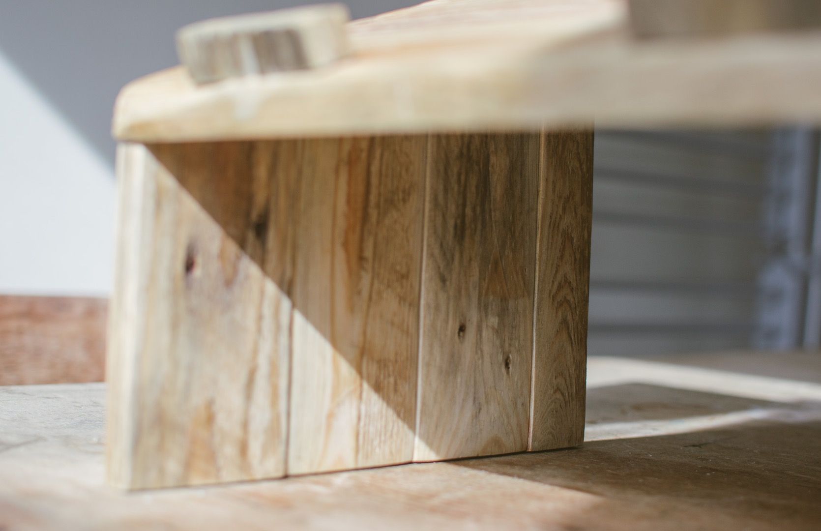 Pallet Wood Laptop Riser : 11 Steps (with Pictures) - Instructables