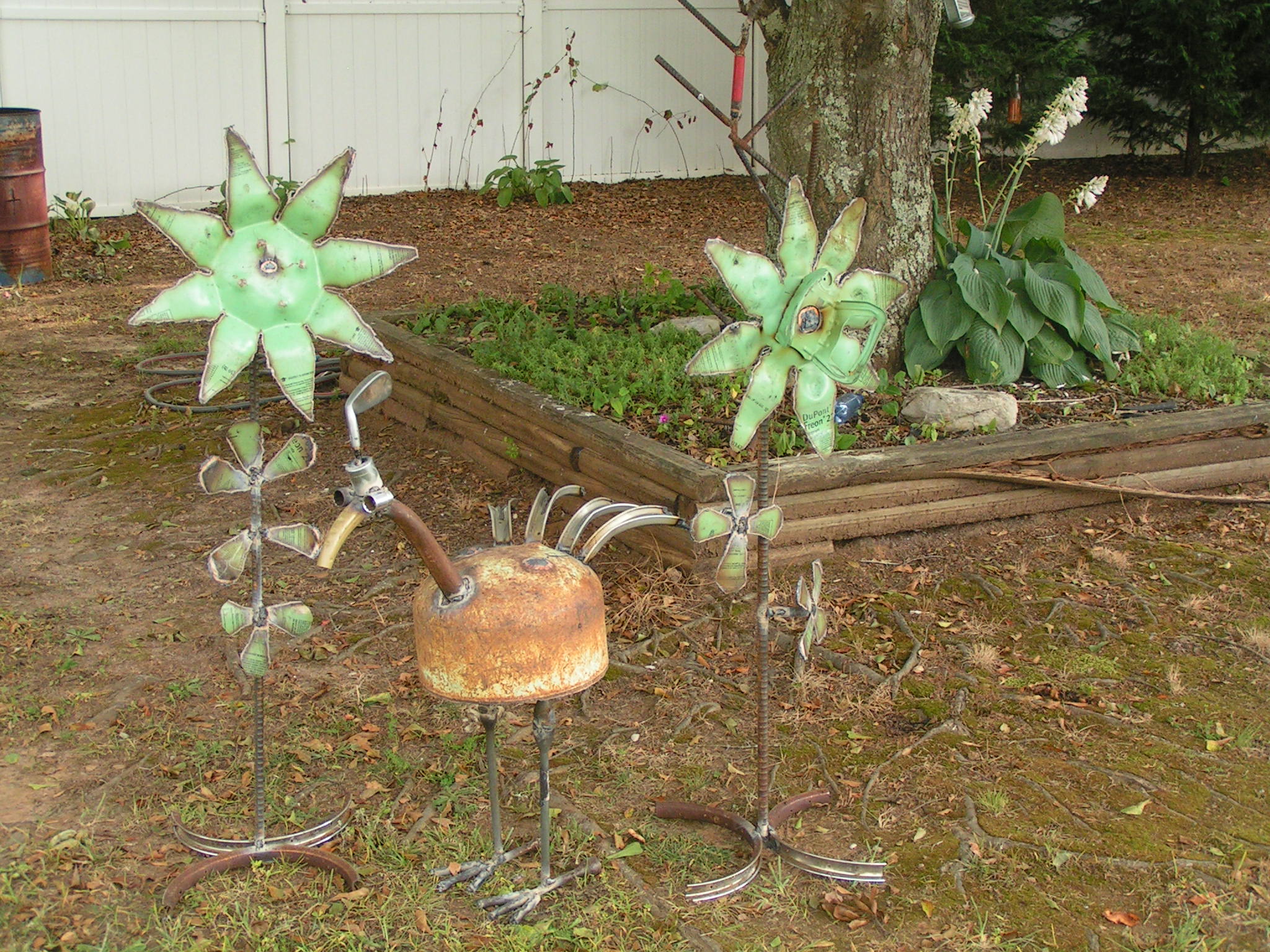 FREON TANK YARD ART - Instructables