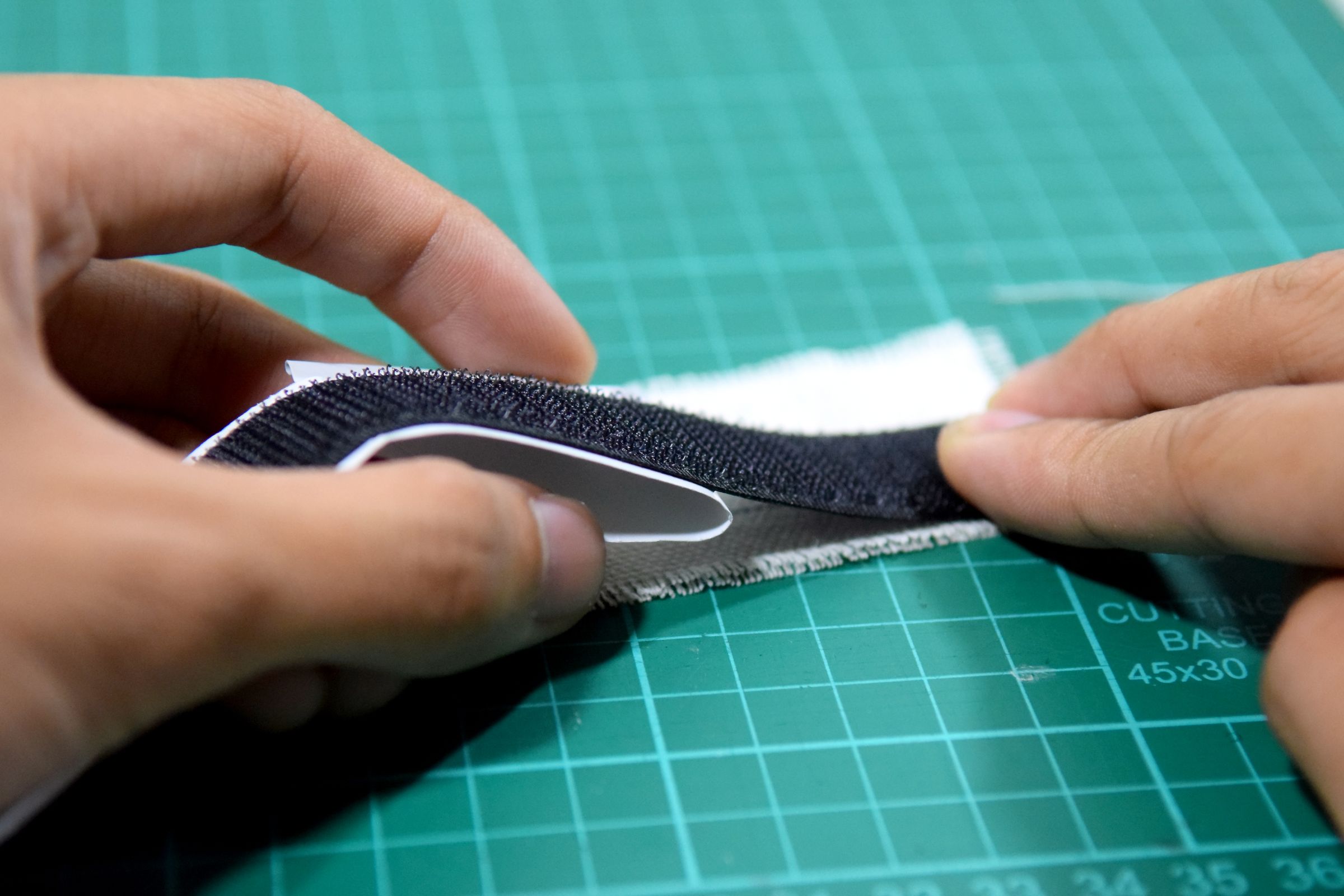 HealthBand: a Remotely Monitored Health Status Bracelet : 17 Steps ...