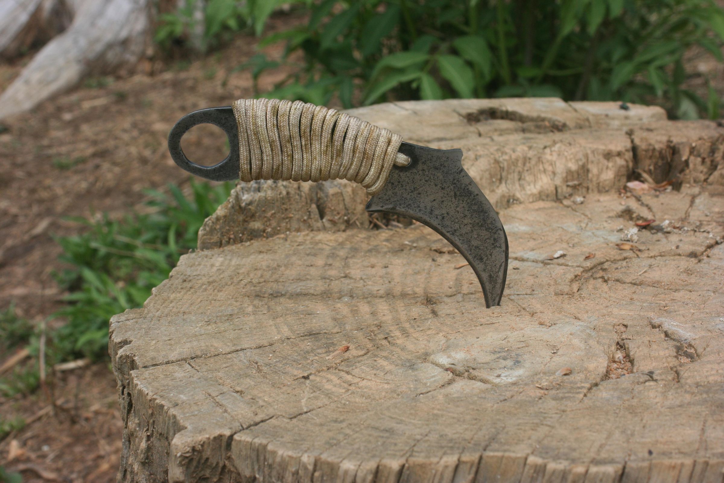DIY Karambit Out of a Saw Blade Without CNC : 6 Steps - Instructables