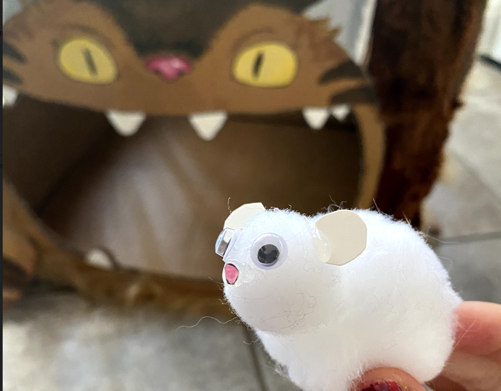 Turning a Cardboard Box Into a Totoro Cat Bus : 9 Steps (with Pictures ...