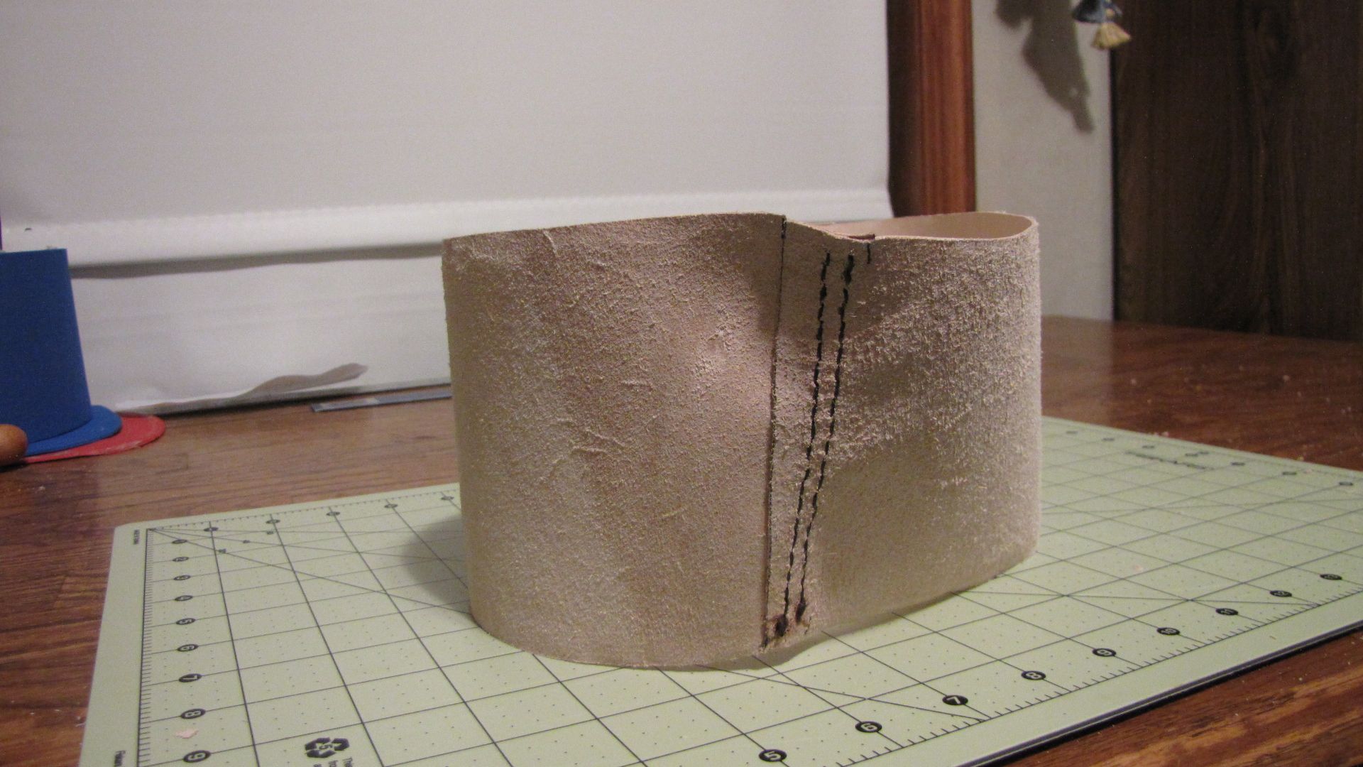 Hand-Crafted Leather Cowboy Hat : 9 Steps (with Pictures) - Instructables