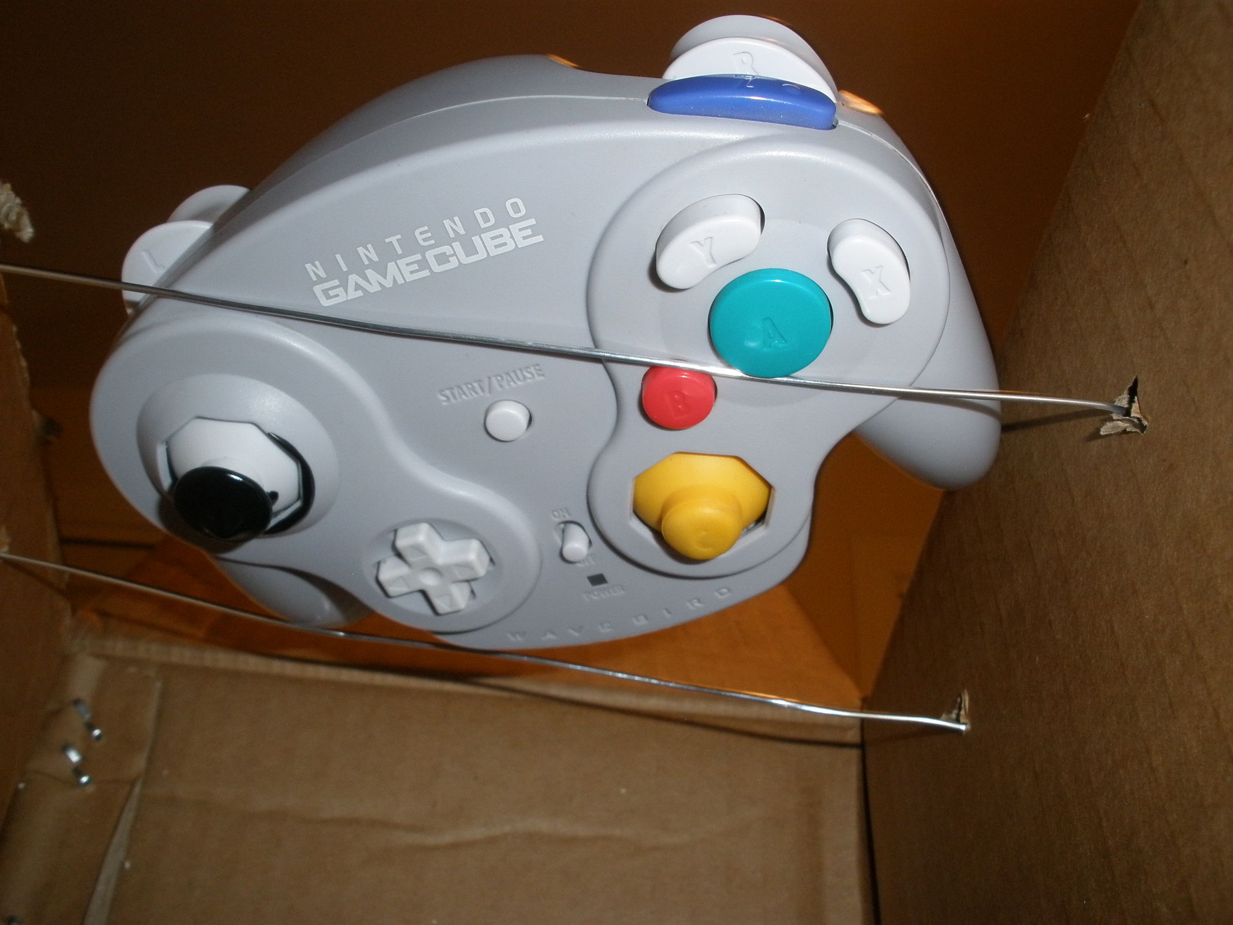 Repairing Joystick/Thumbpad on Gamecube Controller : 9 Steps (with ...