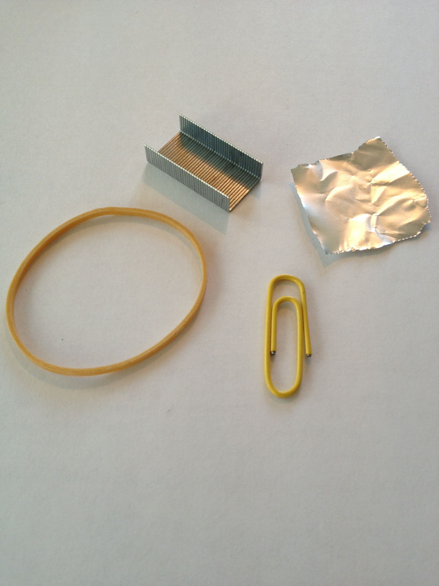 Desktop Slingshot : 4 Steps (with Pictures) - Instructables