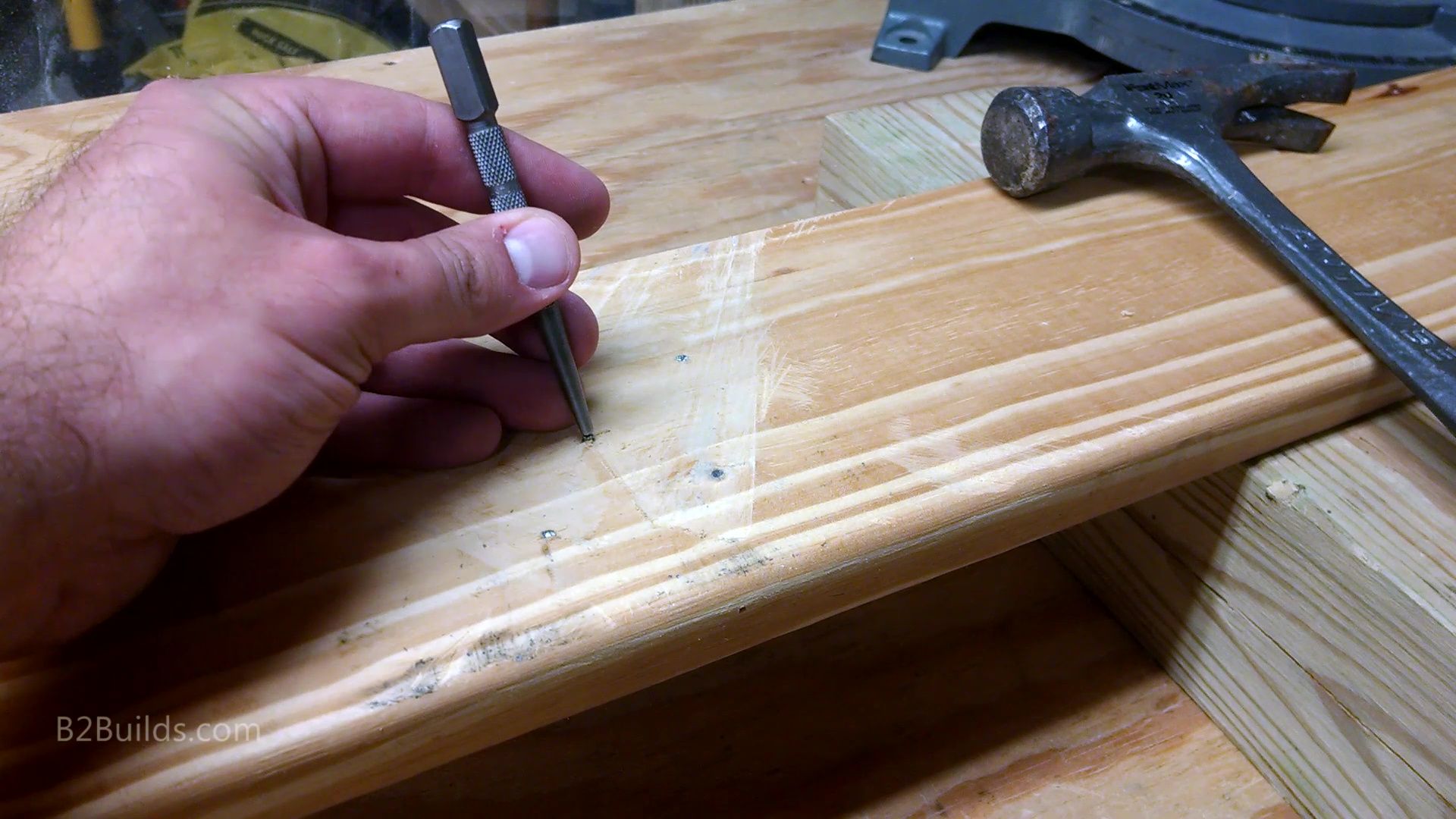 Floating Shelf Charging Station From Pallet Wood : 9 Steps (with ...